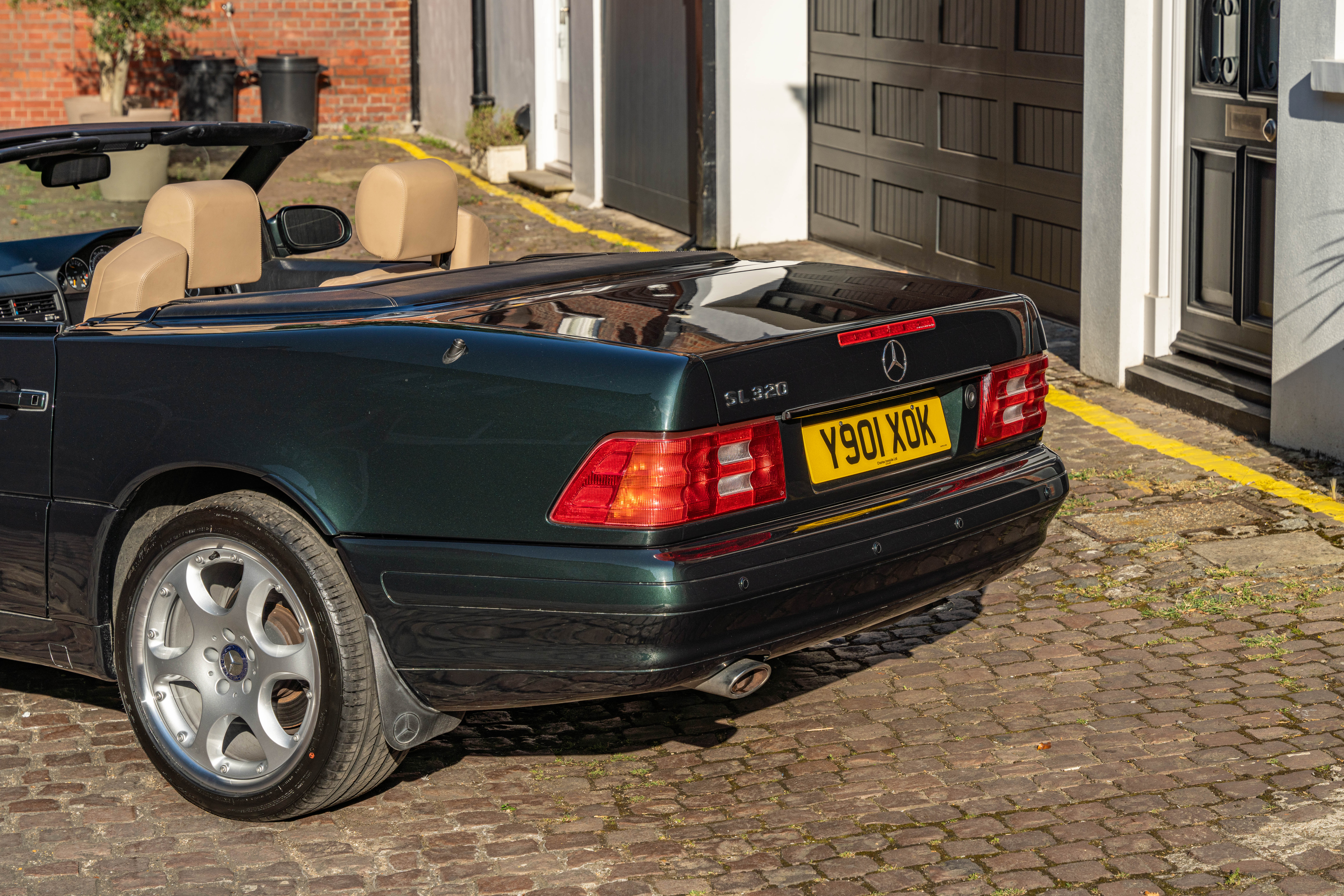 2001 Mercedes-Benz (R129) SL320 – Designo Heritage Edition – 33,820 ...