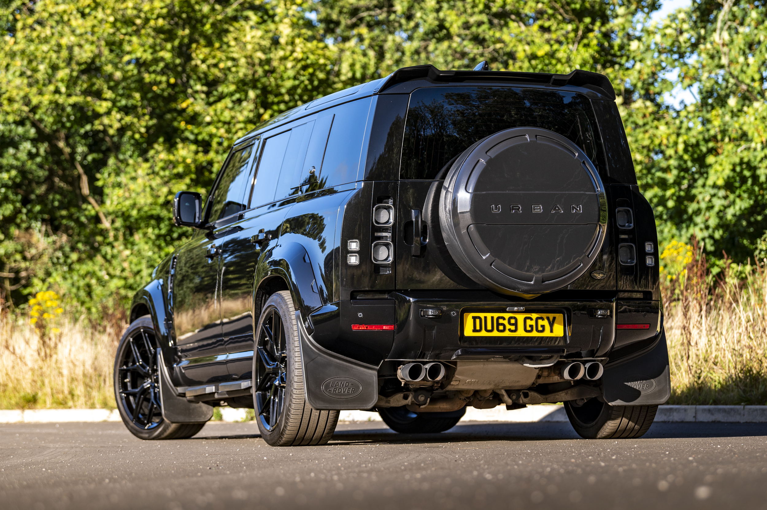 2022 Land Rover Defender 110 V8 'Urban' for sale by auction in Cardiff ...