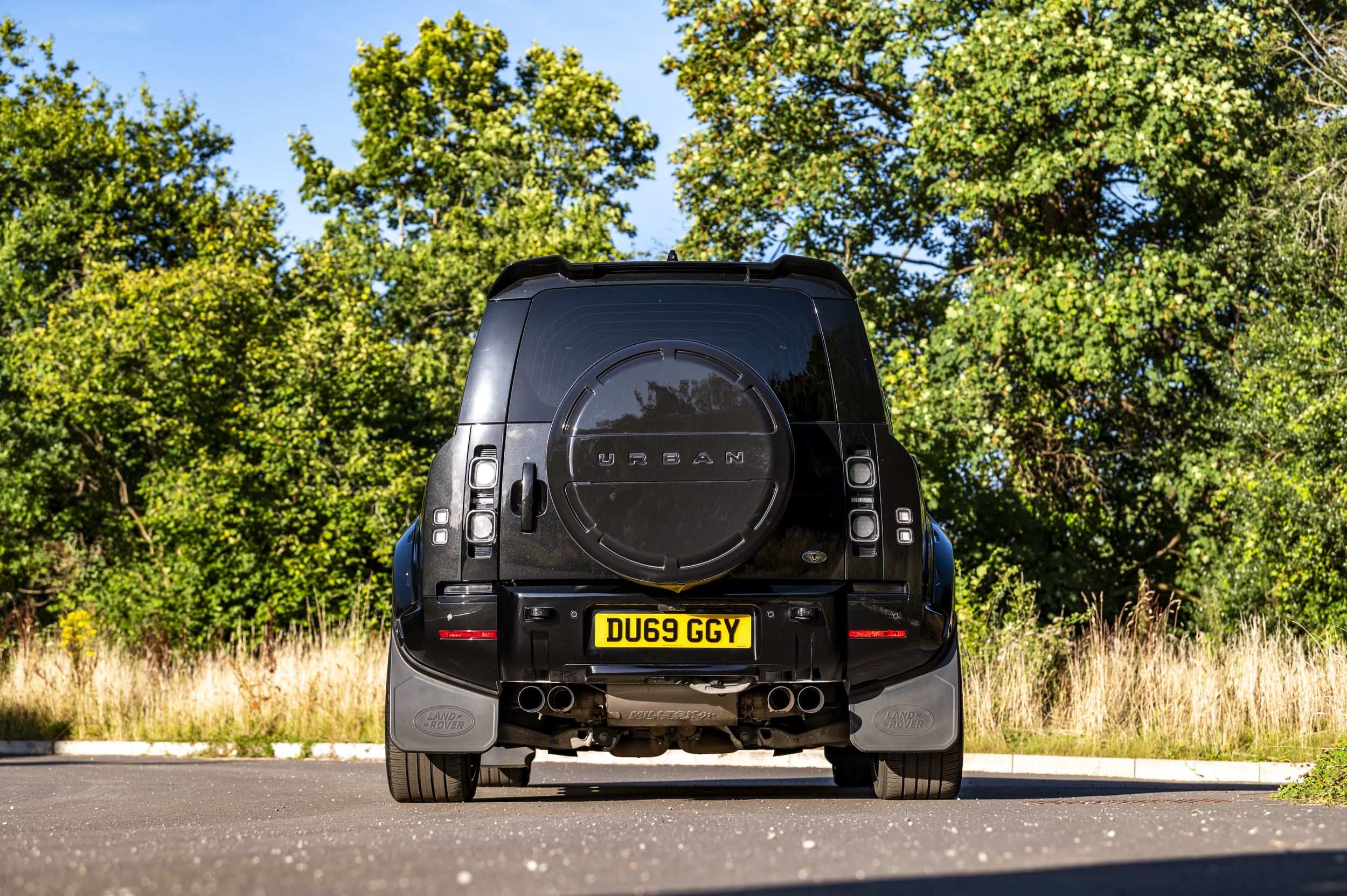 2022 Land Rover Defender 110 V8 'Urban' for sale by auction in Cardiff ...