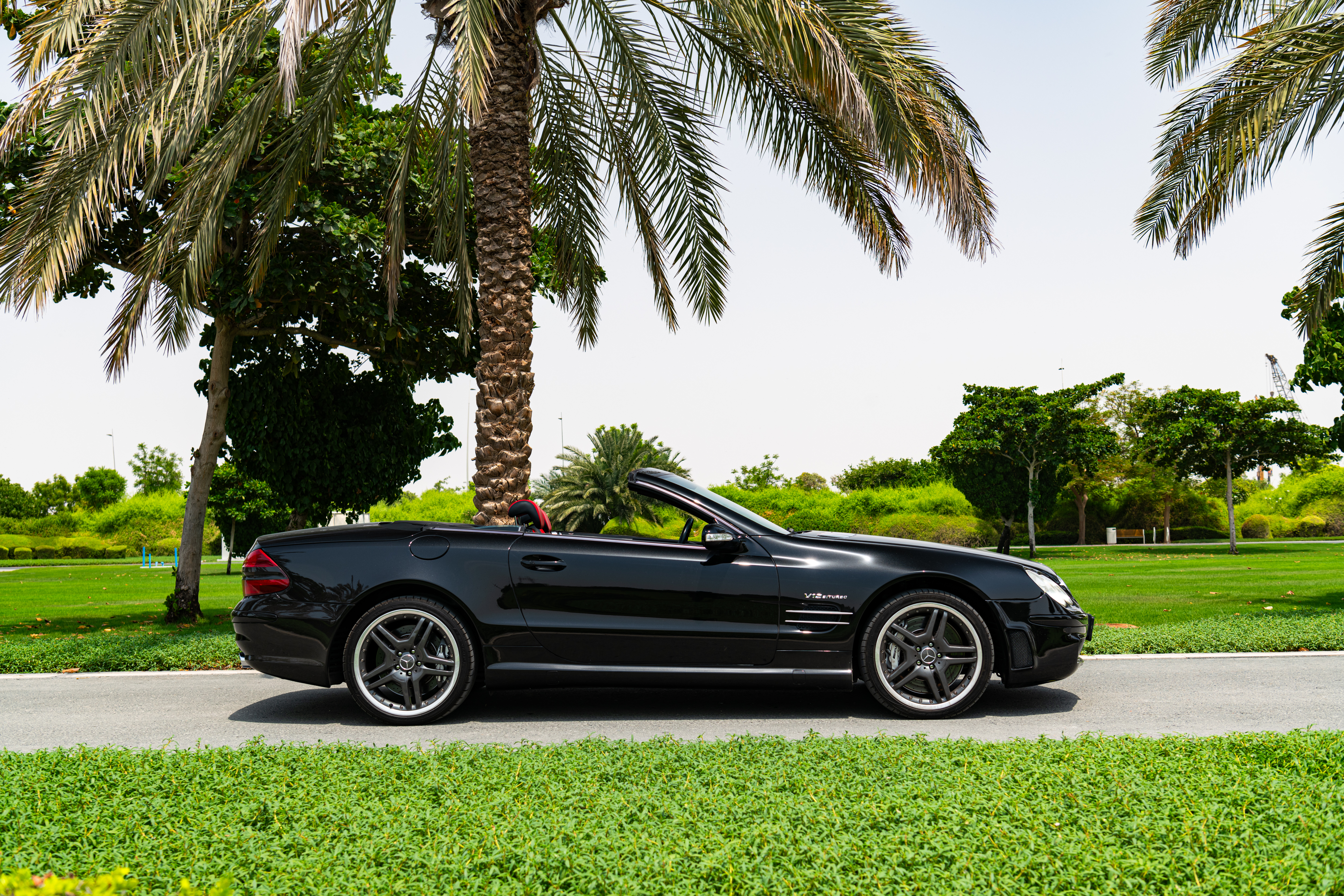 2005 Mercedes-Benz (R230) SL65 AMG for sale by auction in Abu Dhabi ...