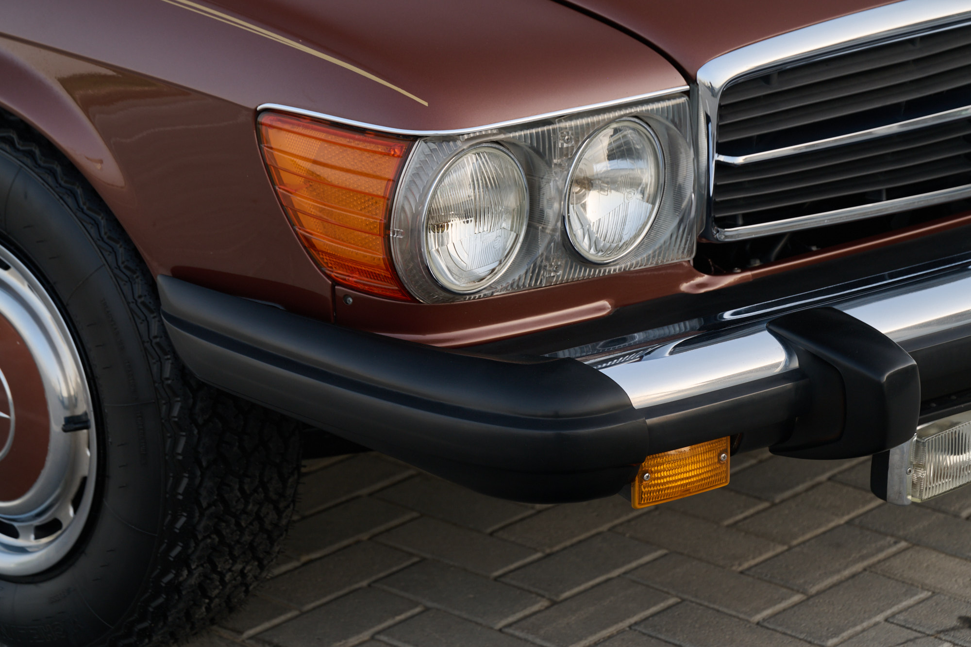 1976 Mercedes-Benz (C107) 450 SLC for sale by auction in Dubai, United ...