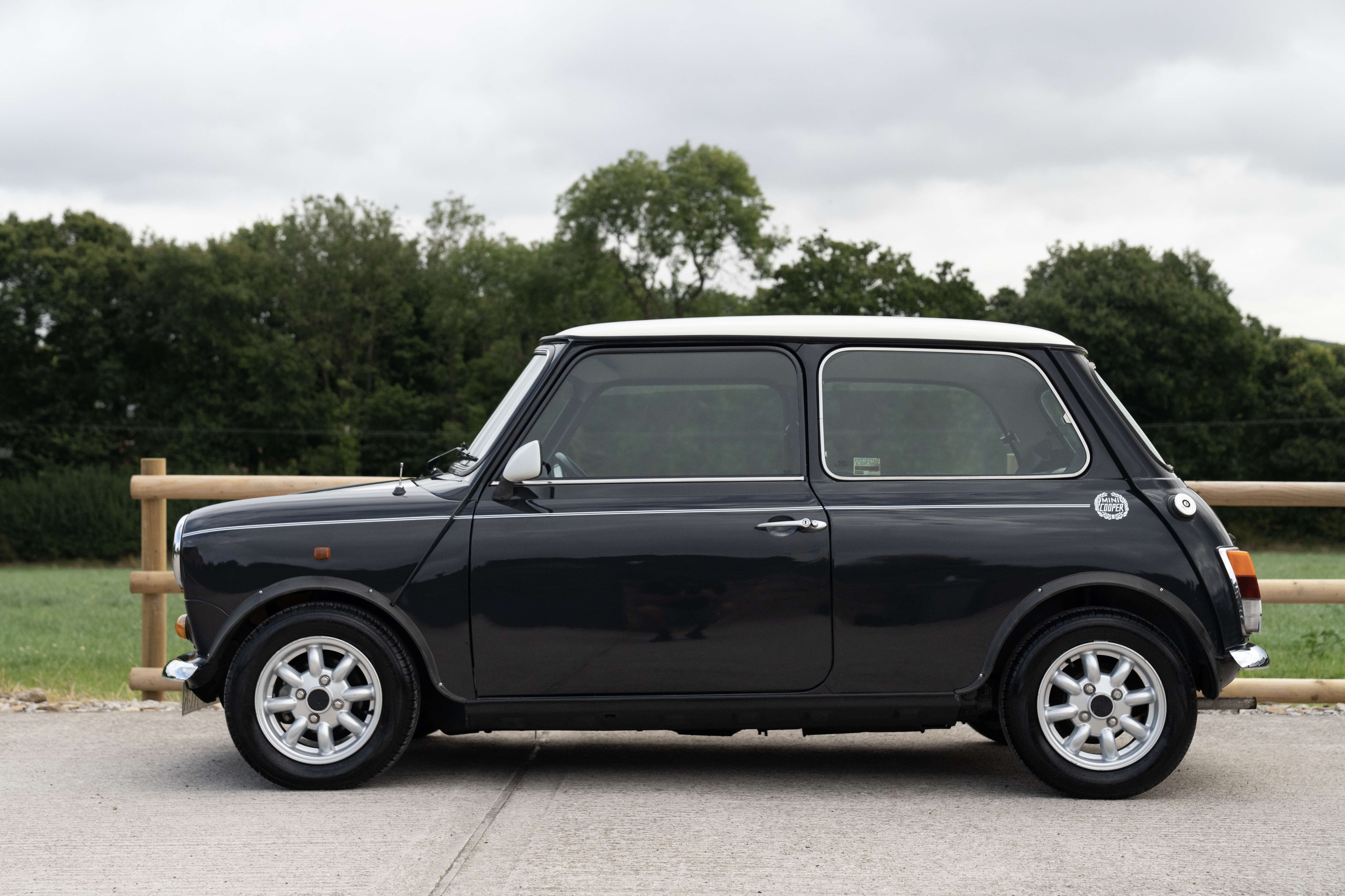 1995 Rover Mini Cooper for sale by auction in Chesterfield, Derbyshire ...