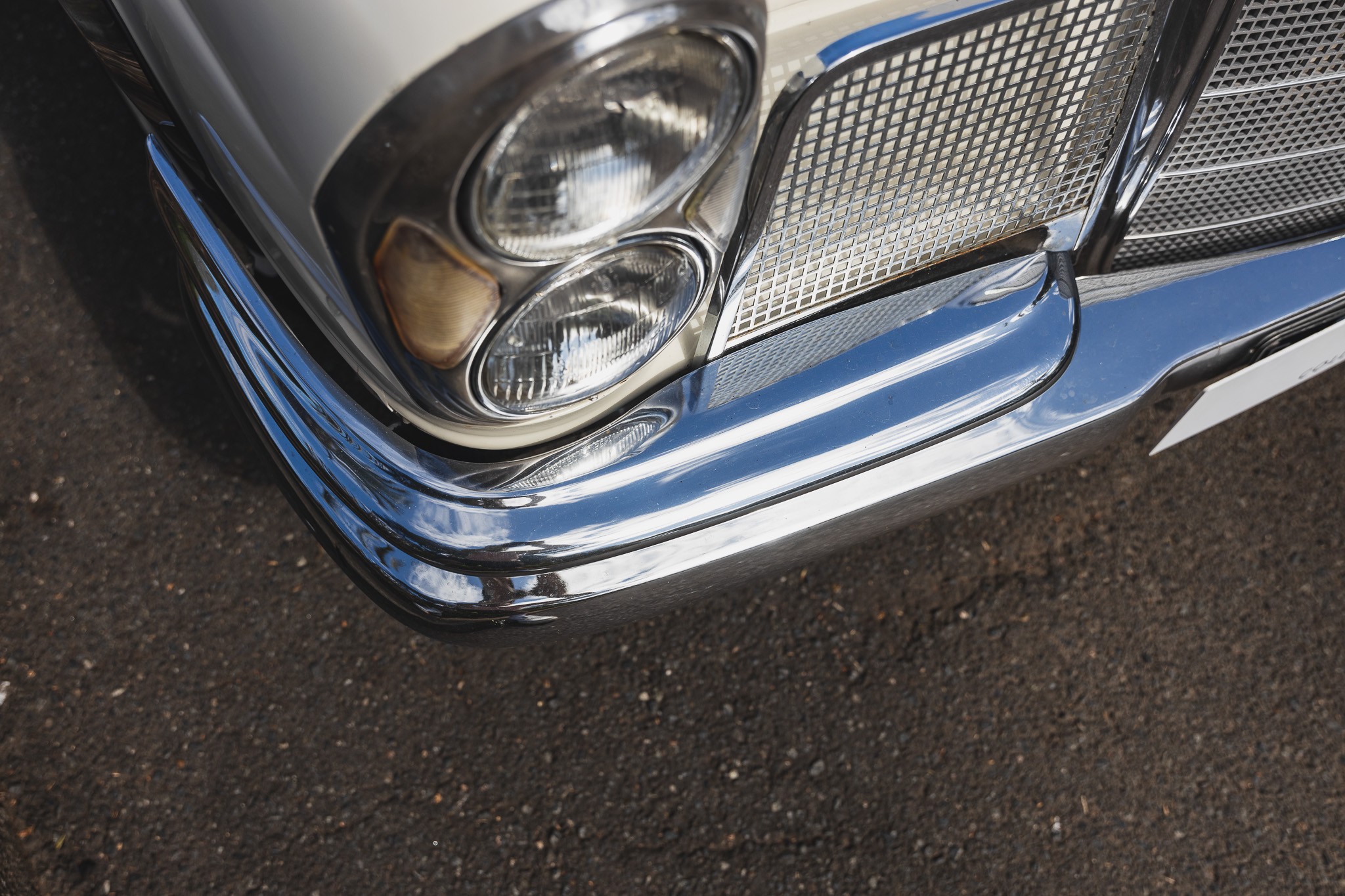 1968 Mercedes-Benz (W111) 250 SE for sale by auction in Albion, QLD ...