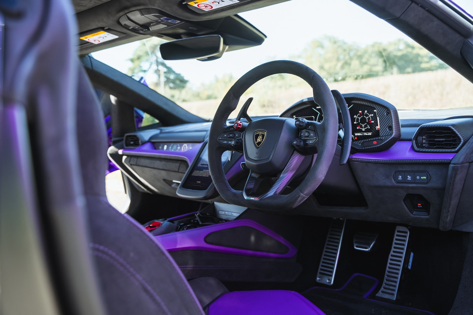 Interni Lamborghini 2024