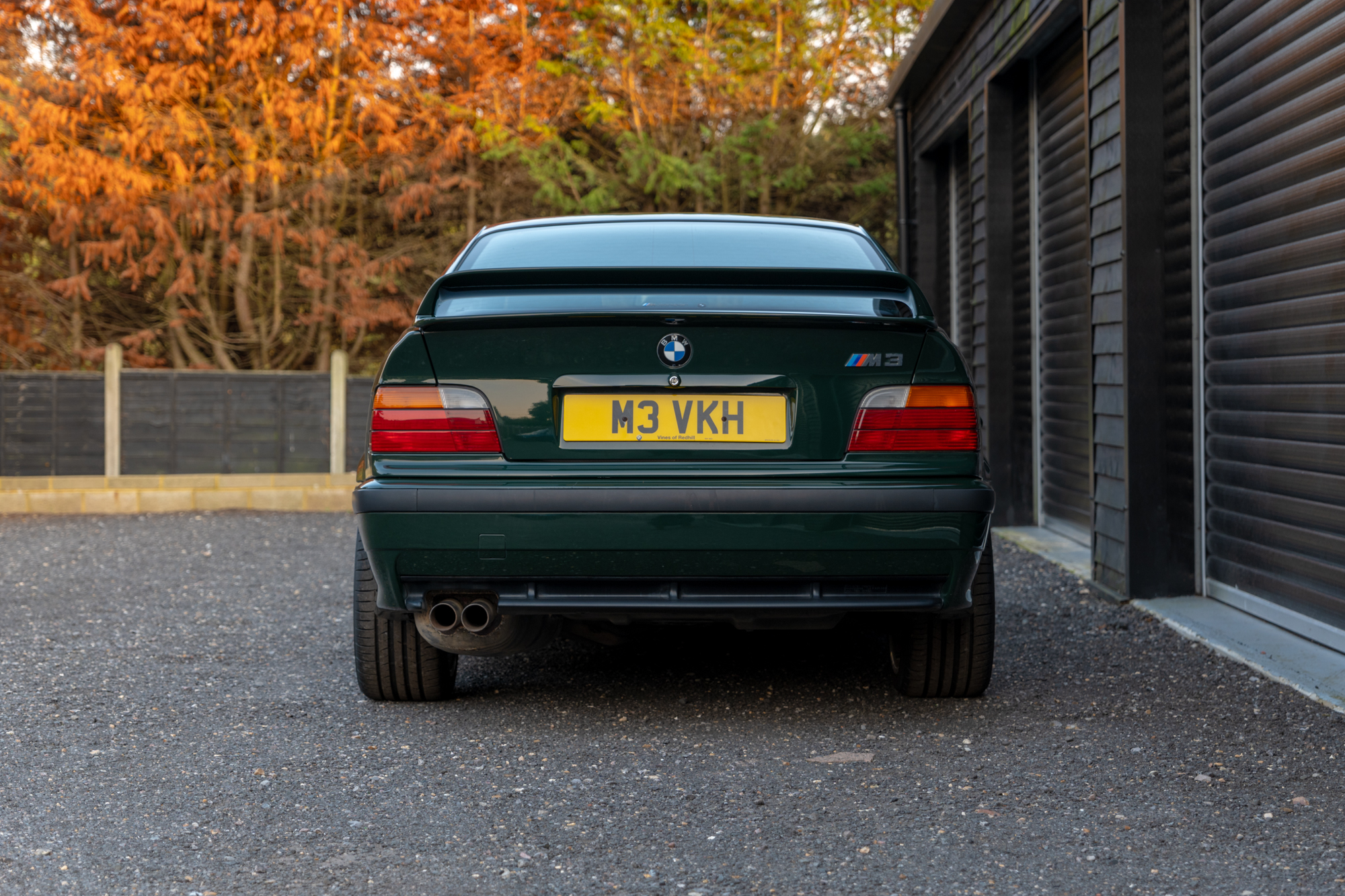 Witte Bmw M3 Behang BMW M3 Satin Pearl White — Incognito Wraps