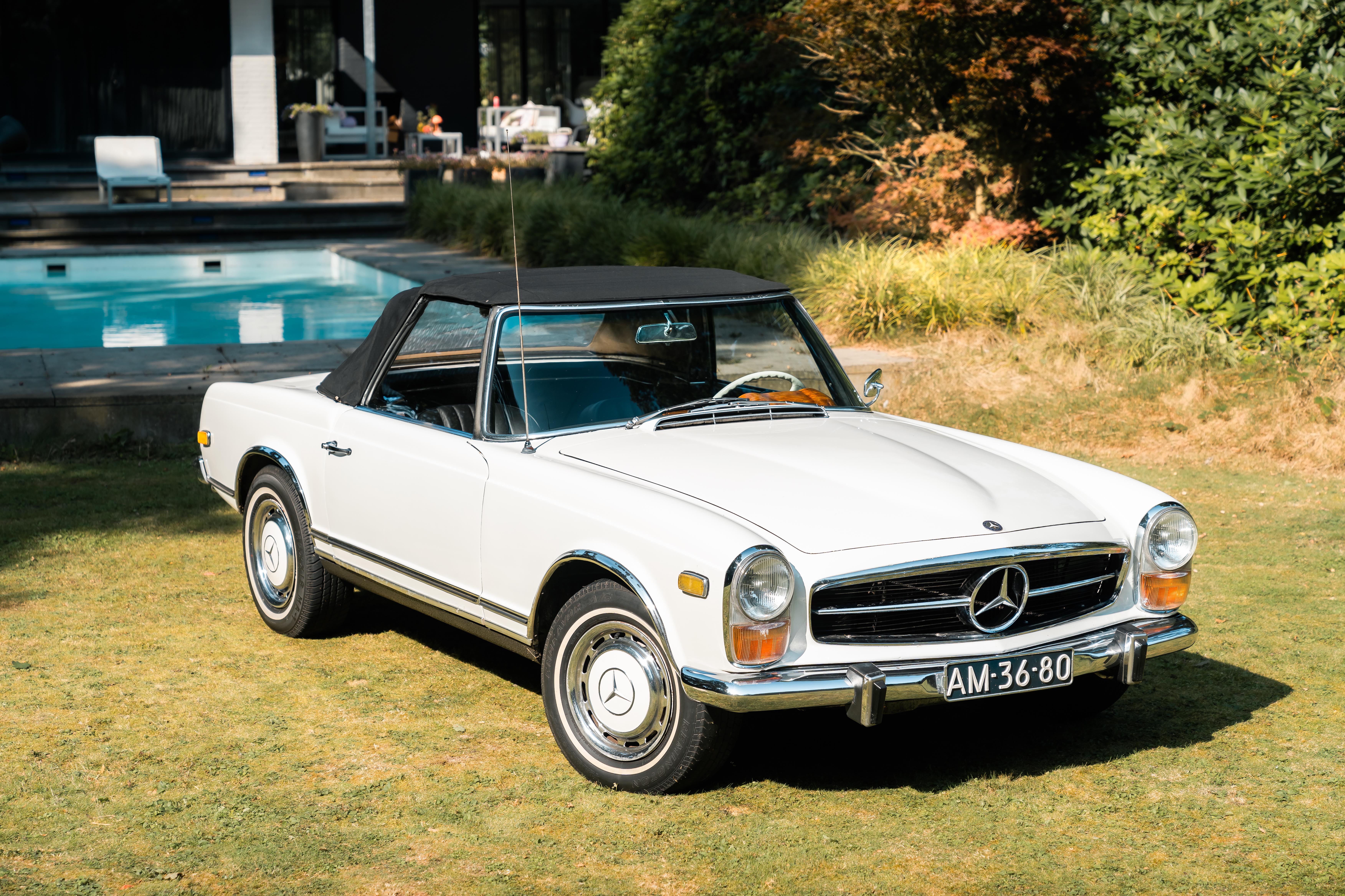 1965 Mercedes-Benz 230 SL Pagoda for sale by auction in Geldrop ...