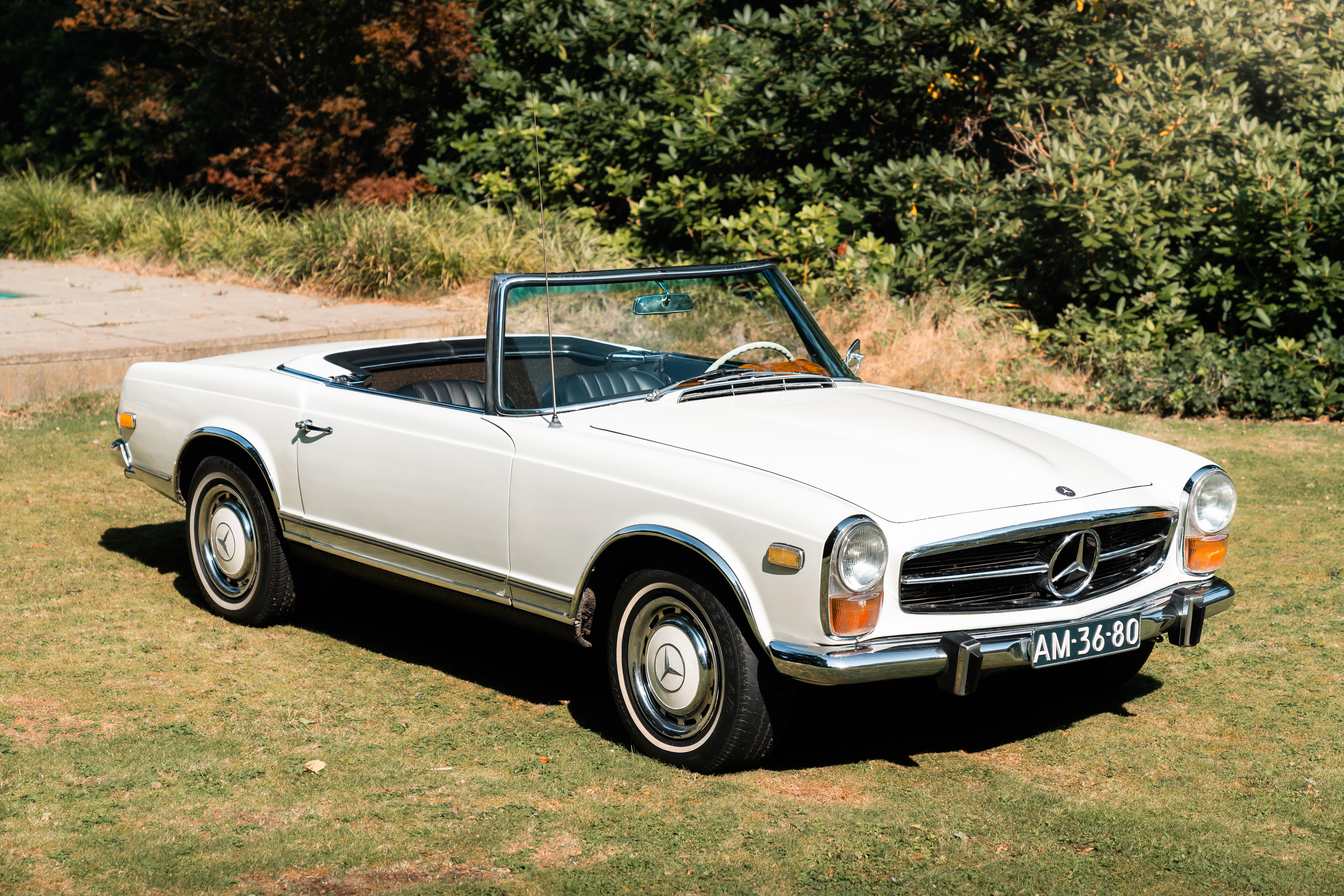 1965 Mercedes-Benz 230 SL Pagoda for sale by auction in Geldrop ...