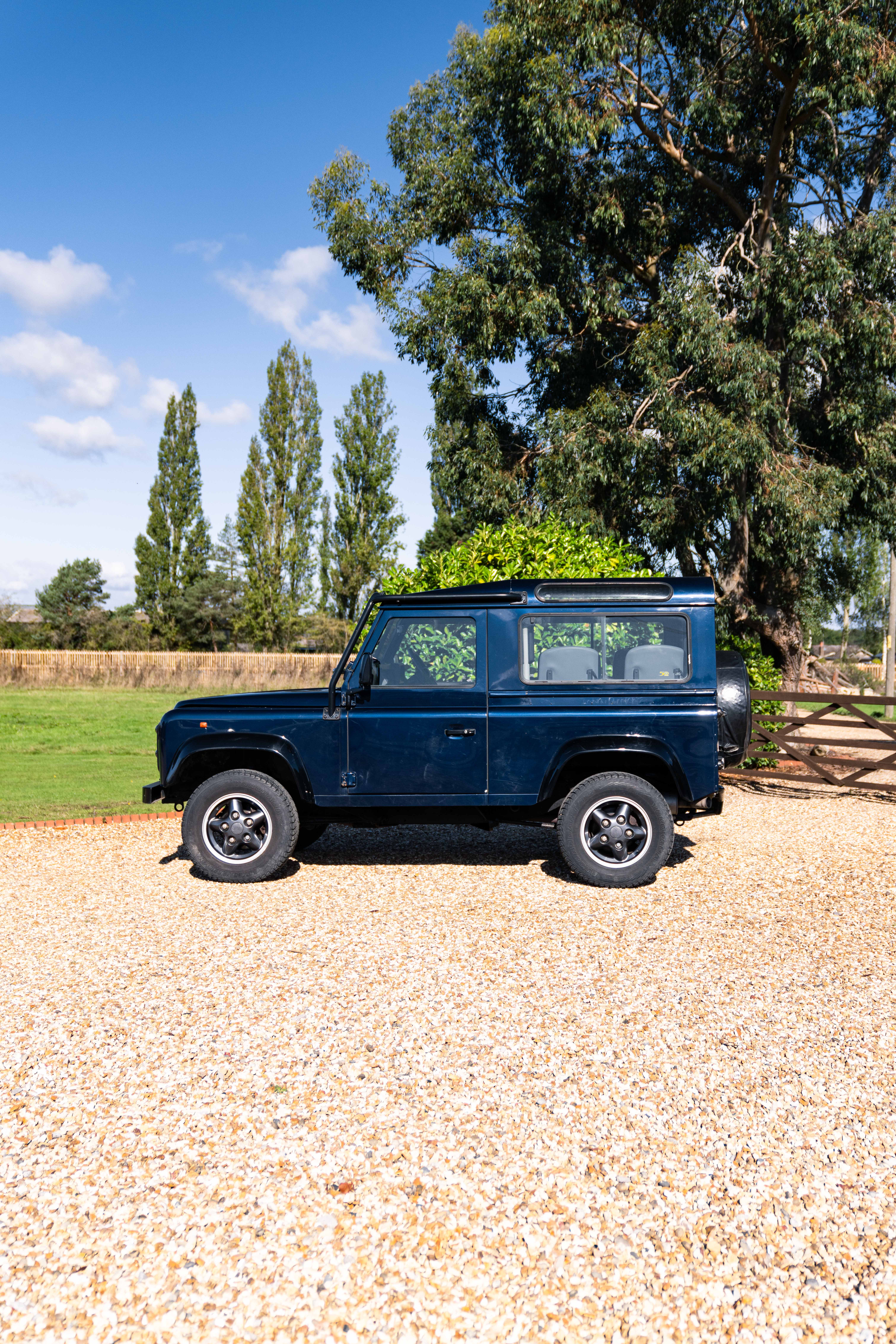 1999 Land Rover Defender 90 50th Anniversary for sale by auction in ...
