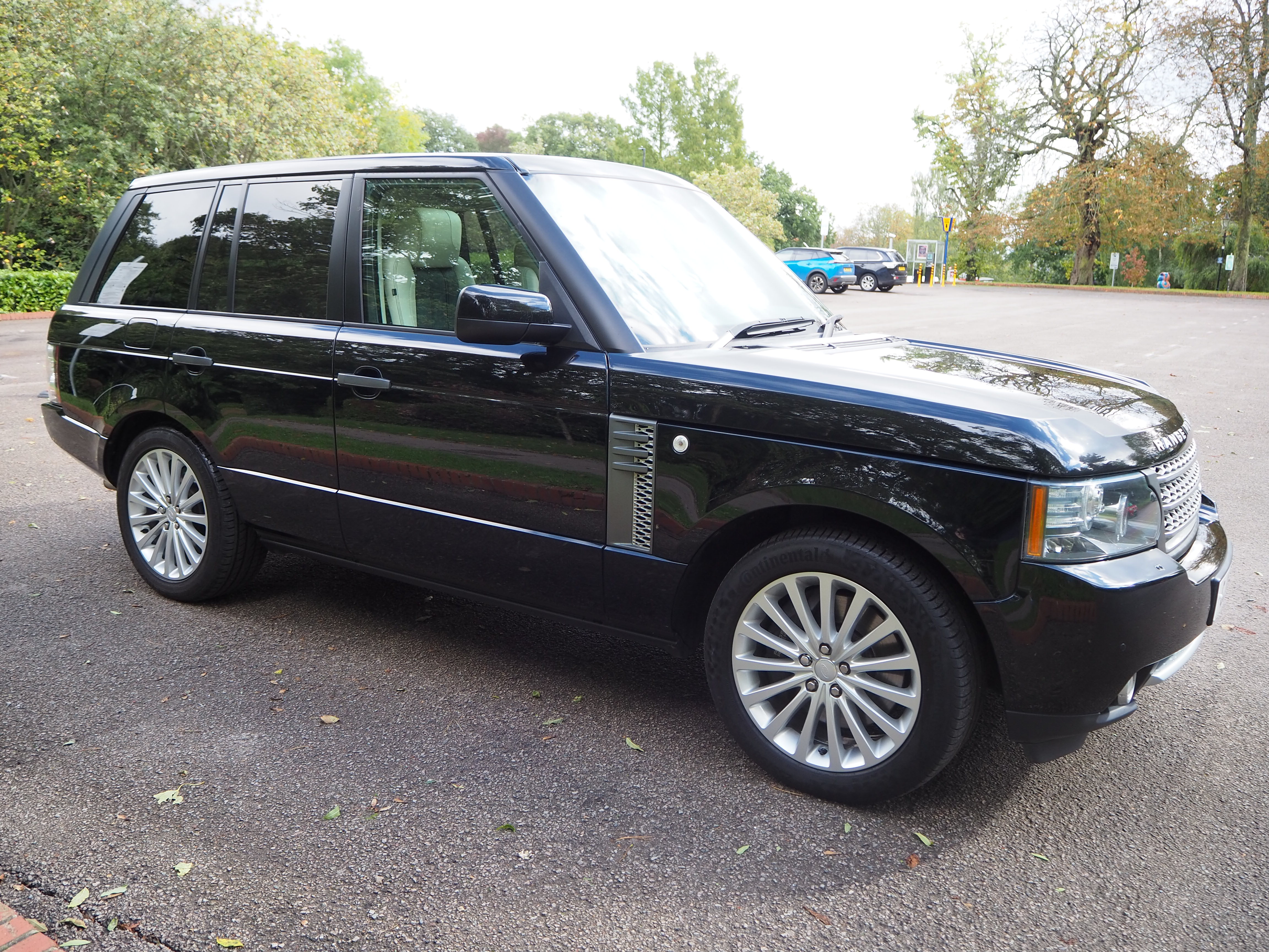 2011 Range Rover Autobiography 5.0 V8 for sale by auction in London ...