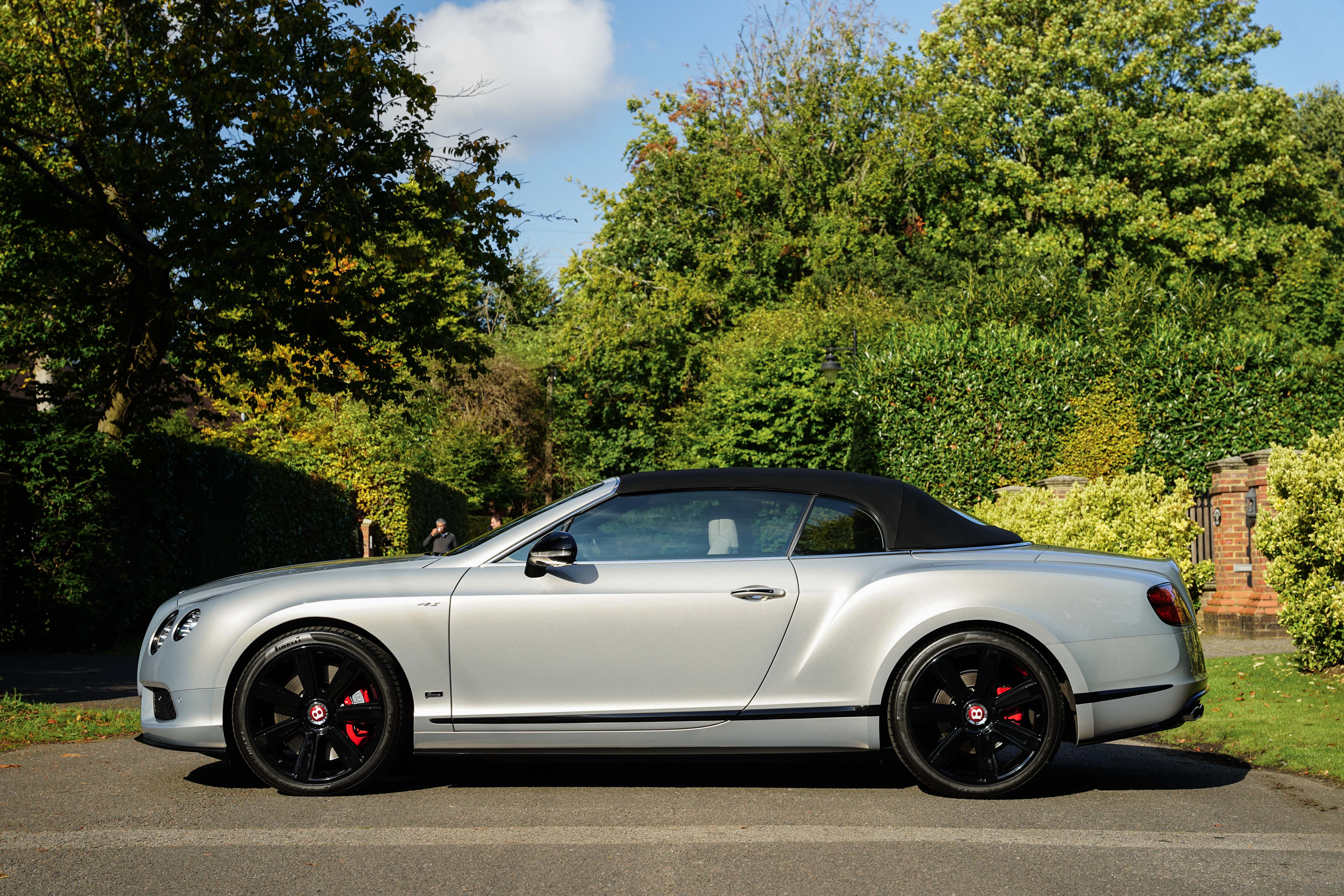 2015 Bentley Continental GTC V8 S ‘Concours Series Black’ - 23,850 ...