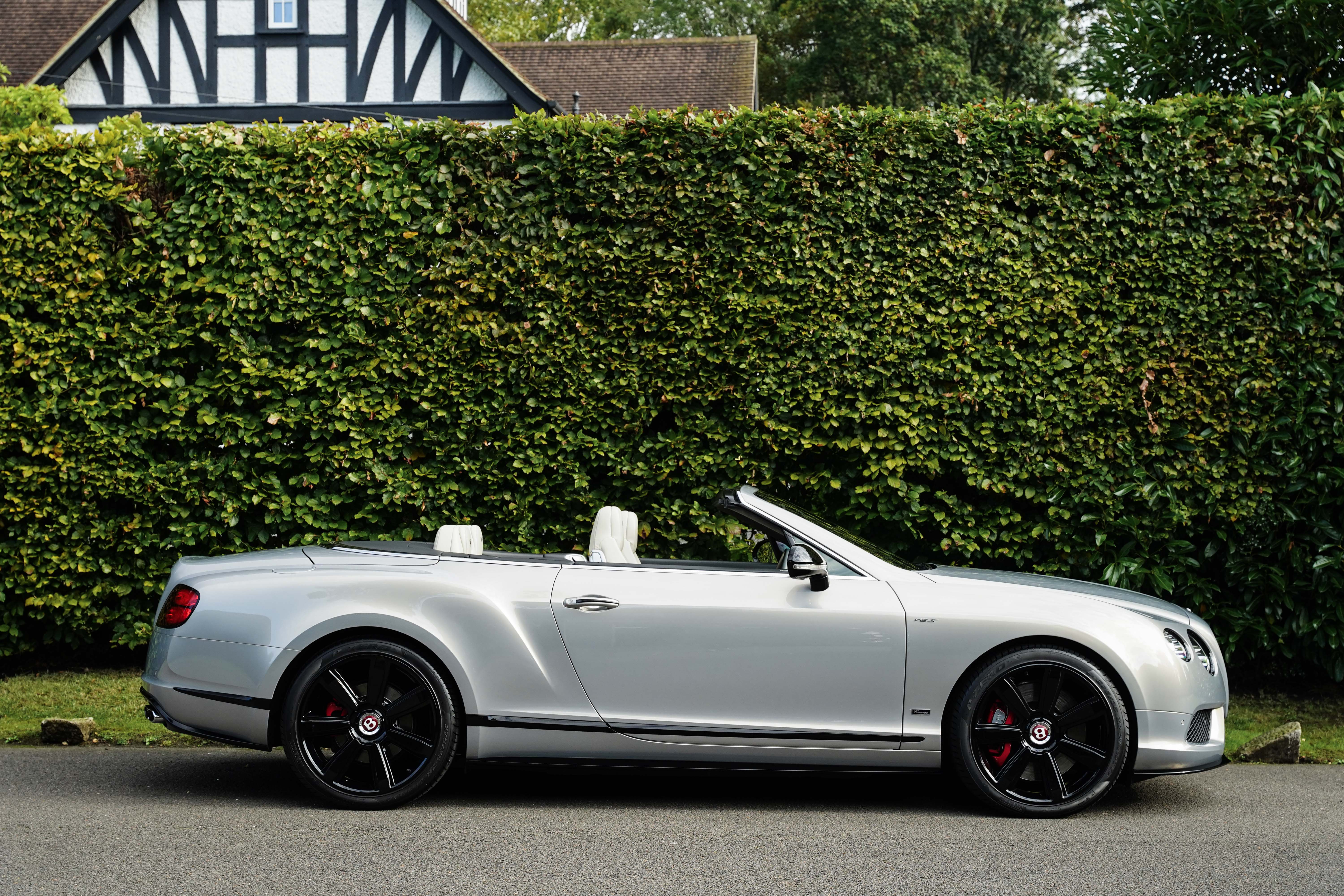 2015 Bentley Continental GTC V8 S ‘Concours Series Black’ - 23,850 ...