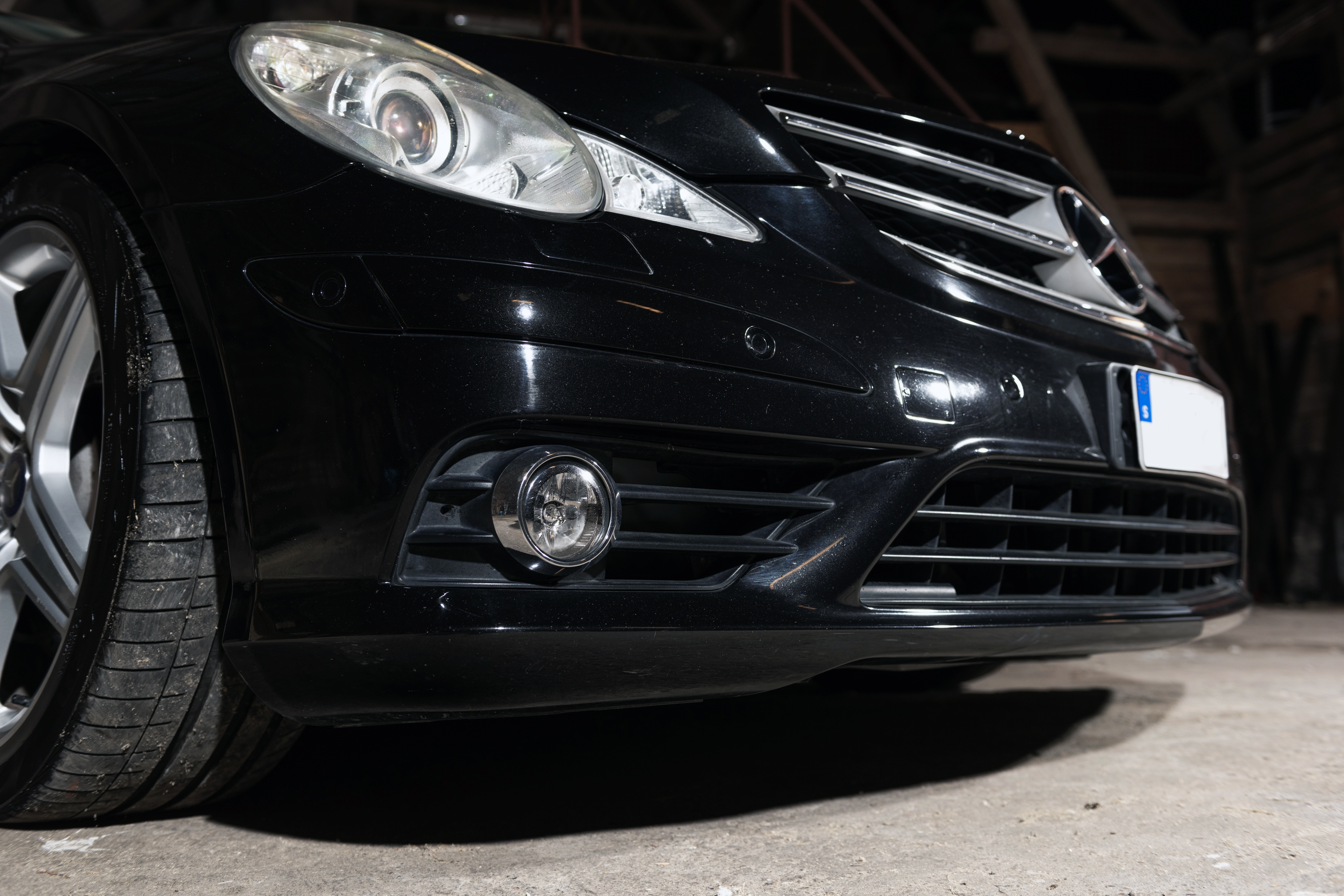 2006 Mercedes-Benz R63 AMG for sale by auction in Varberg, Sweden