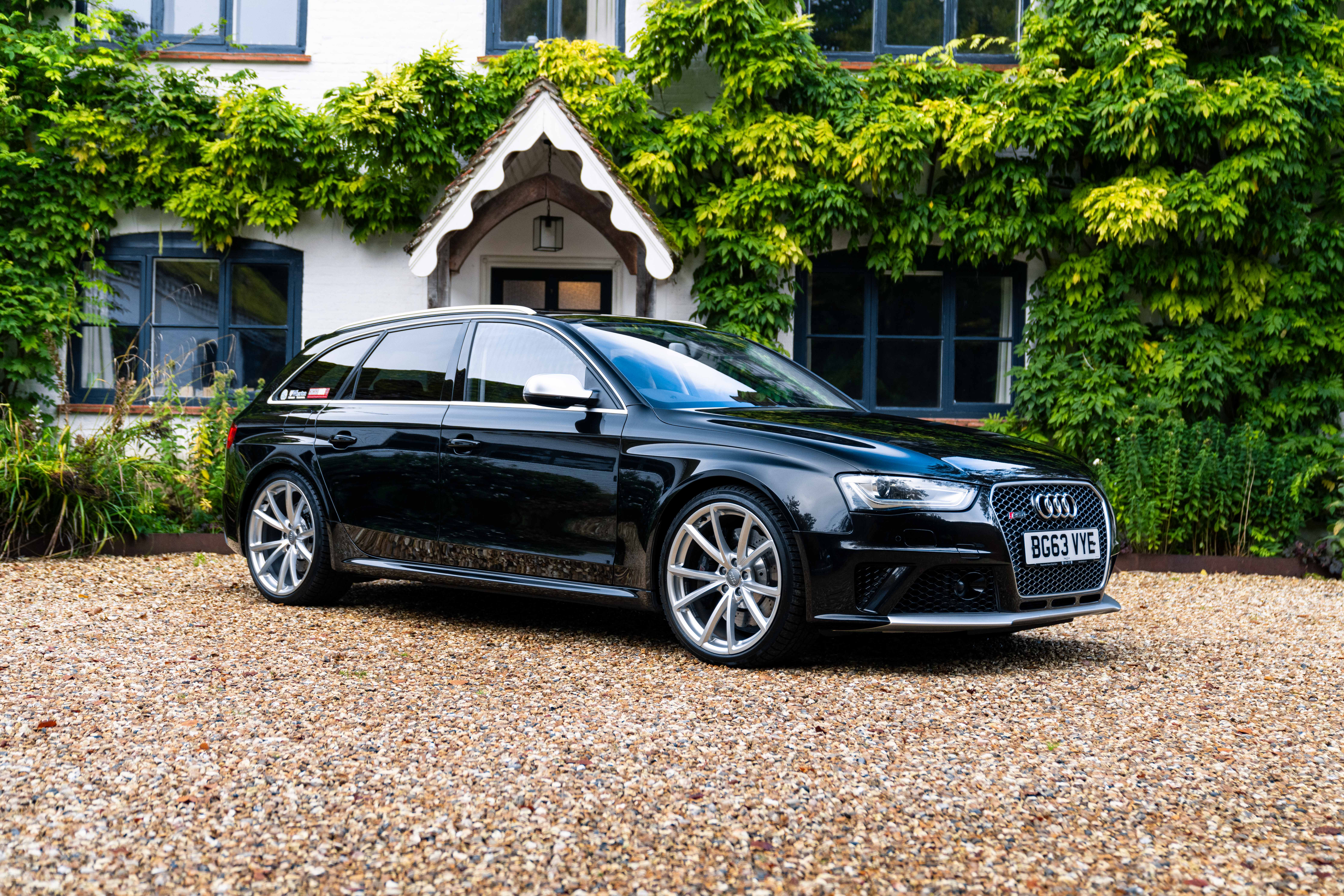 2013 Audi (B8) RS4 Avant for sale by auction in Hook, Hampshire, United ...