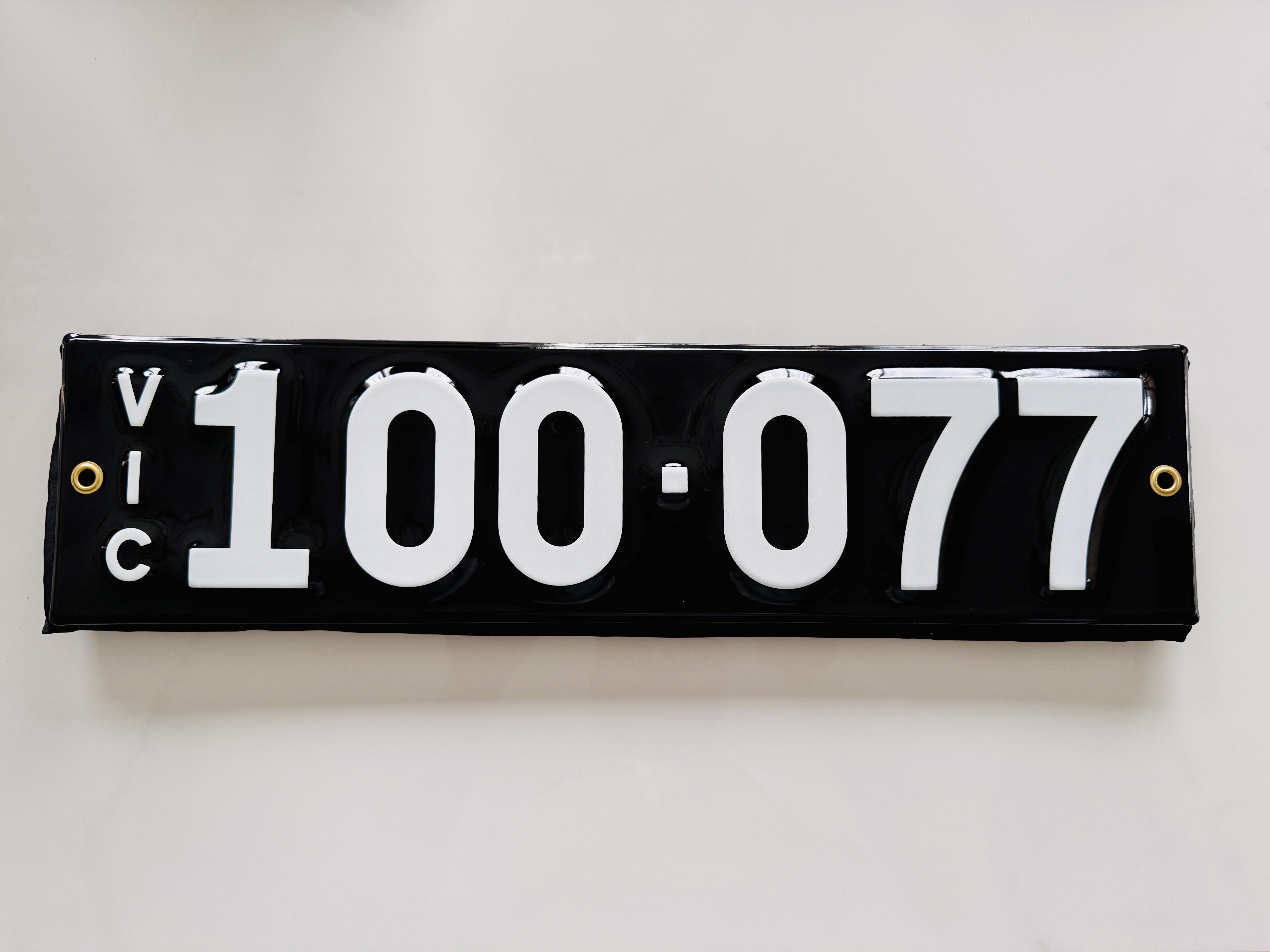 '100-077' - Victoria Heritage Number Plate for sale by auction in VIC ...