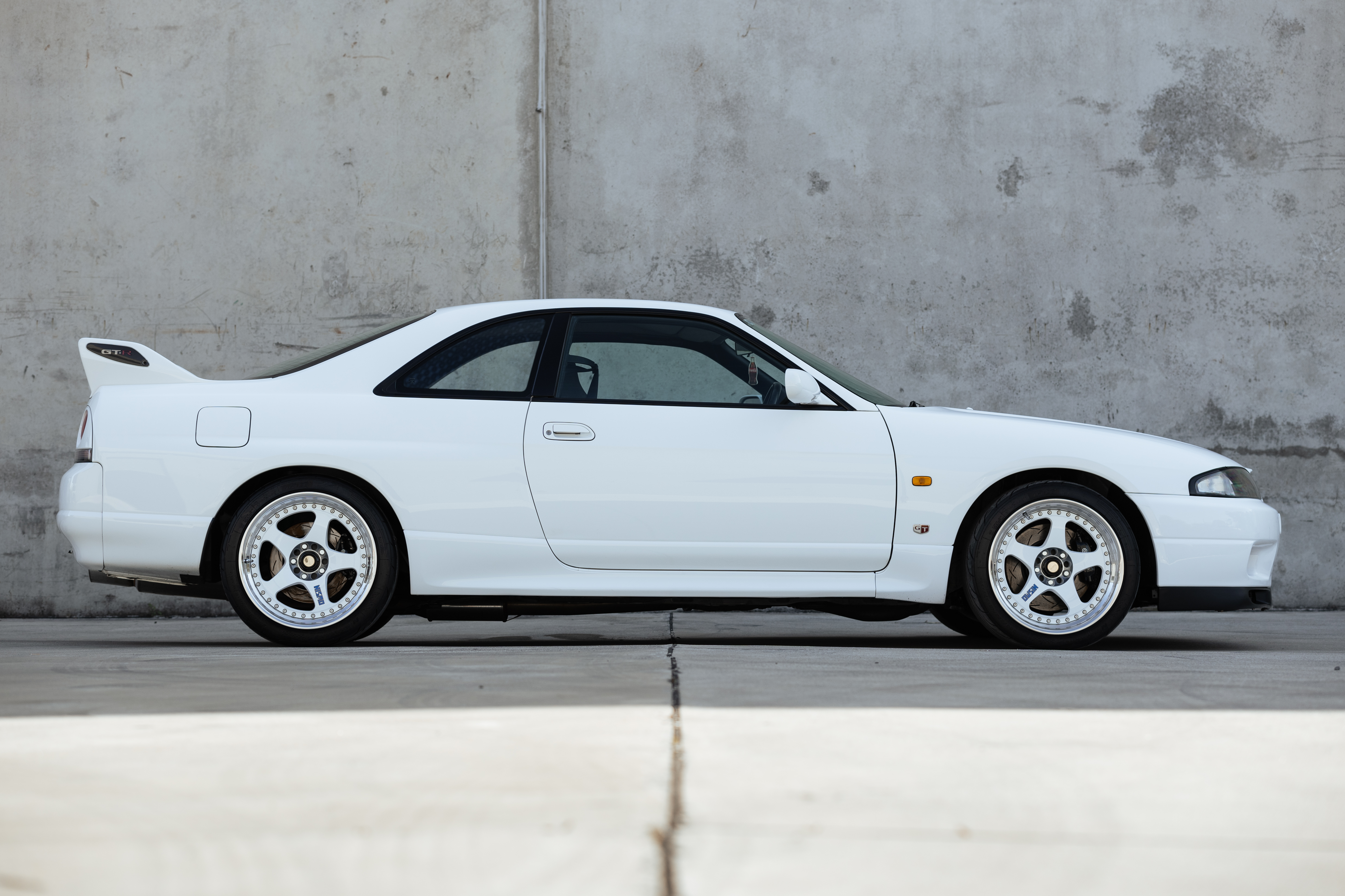 1996 Nissan Skyline (R33) GT-R V-Spec N1 for sale by auction in Revesby ...
