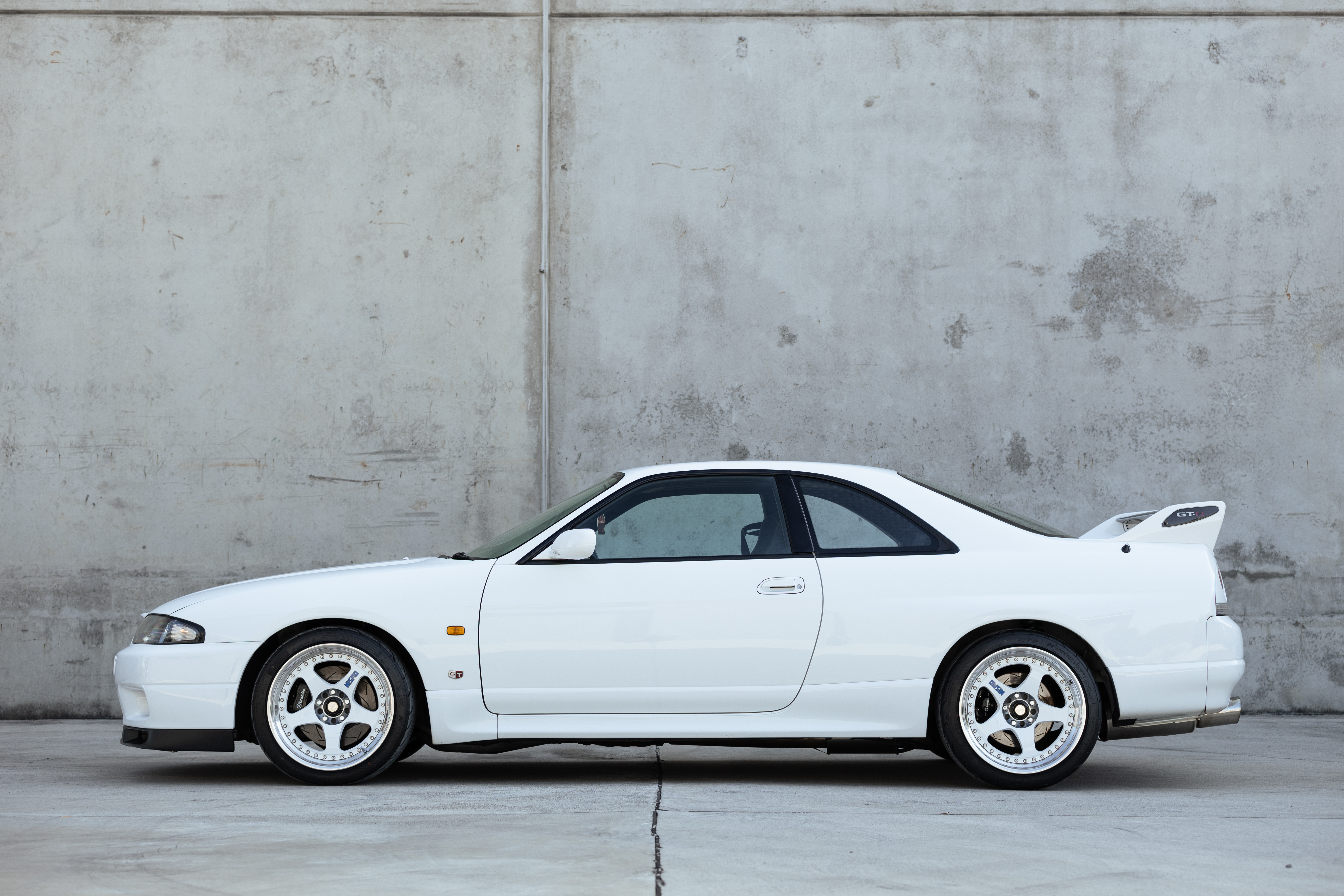 1996 Nissan Skyline (R33) GT-R V-Spec N1 for sale by auction in Revesby ...