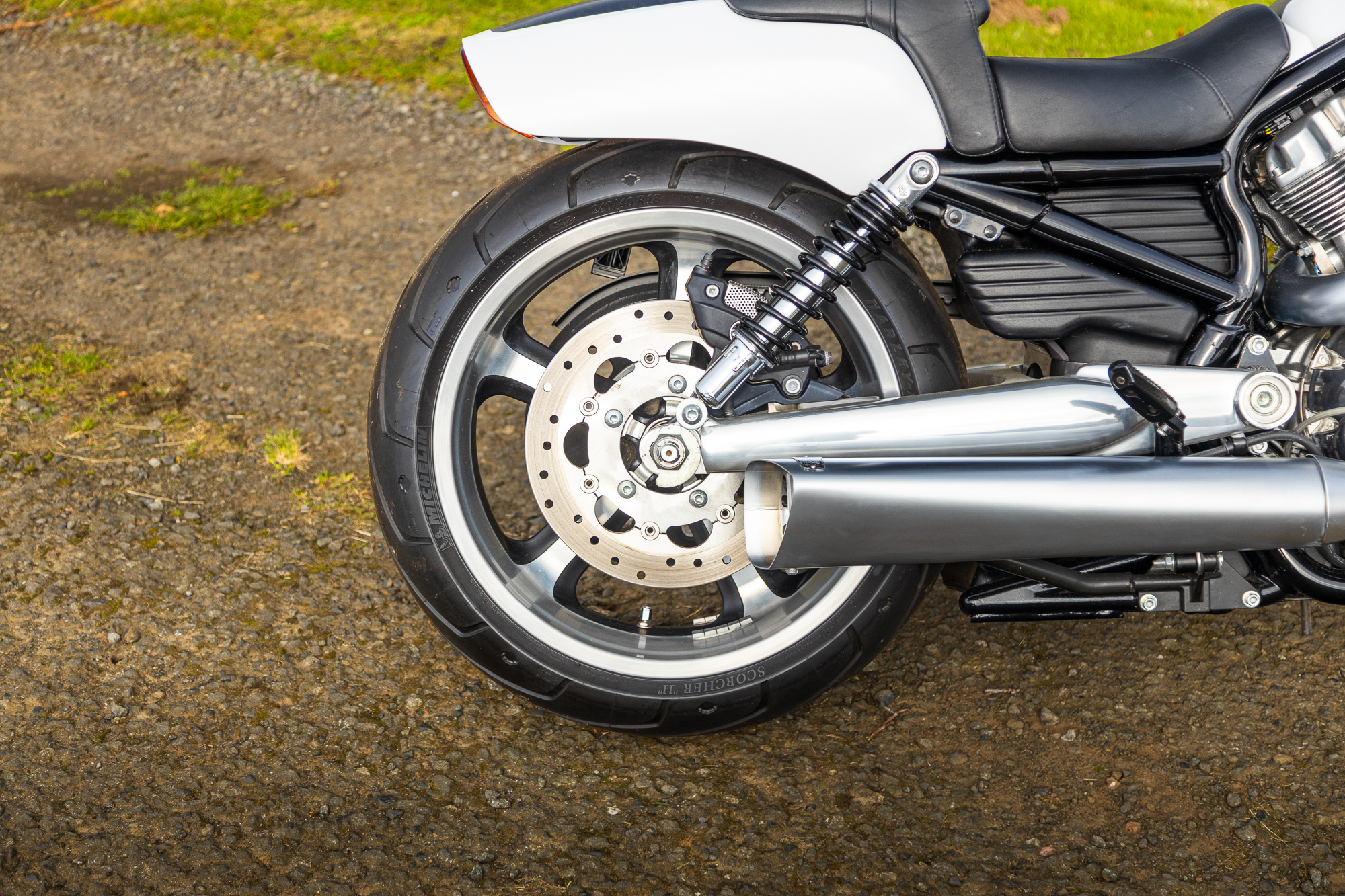 2013 Harley-Davidson VRSCF V-Rod Muscle - 231 miles for sale by auction ...