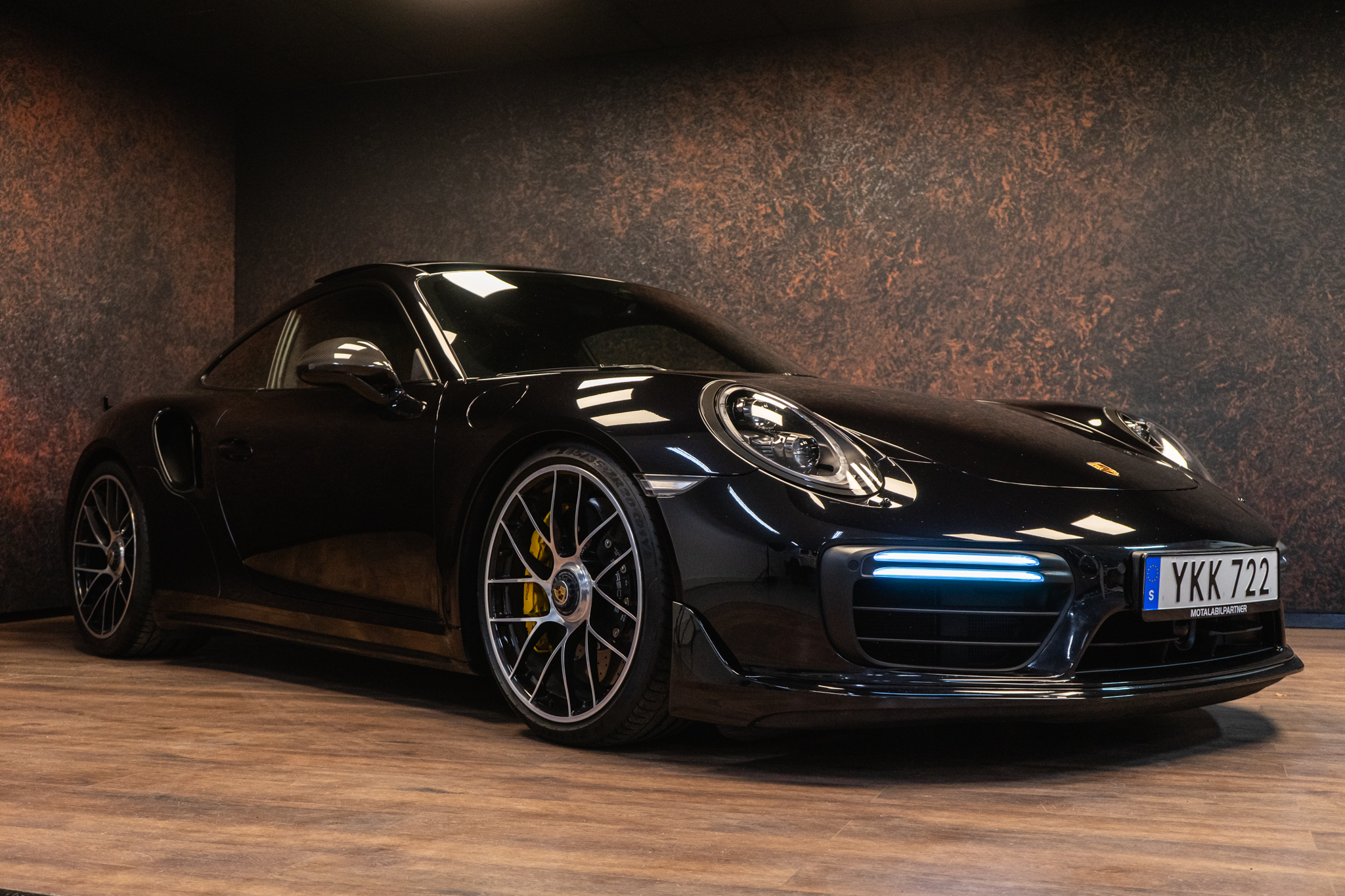 2017 Porsche 911 (991.2) Turbo S - 23,835 Km for sale by auction in ...