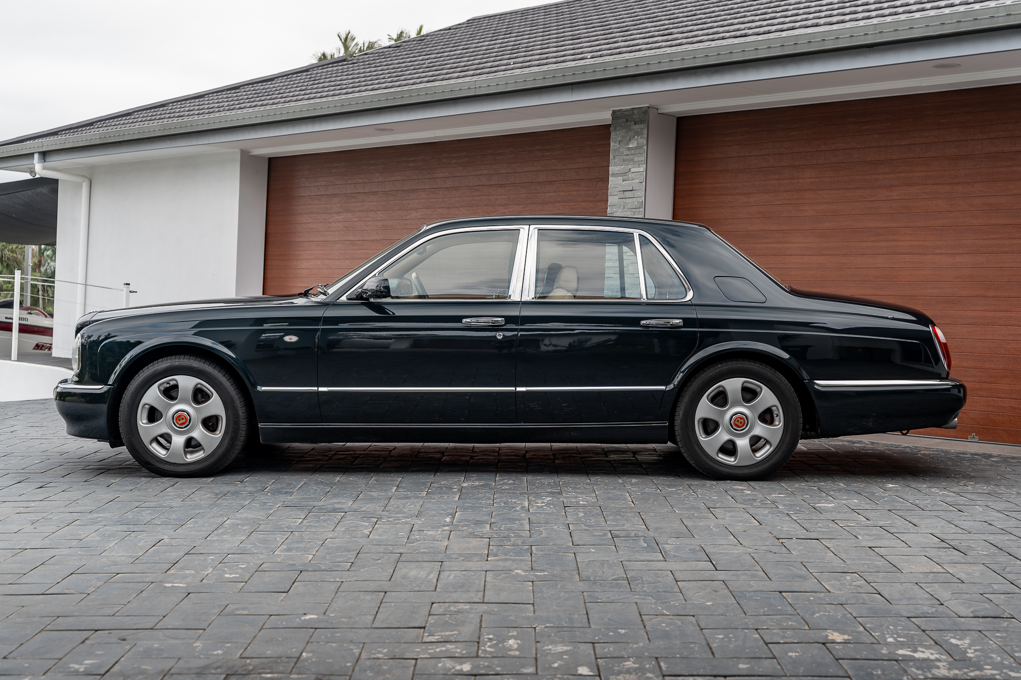 1999 Bentley Arnage Red Label for sale by auction in Helensvale, QLD ...