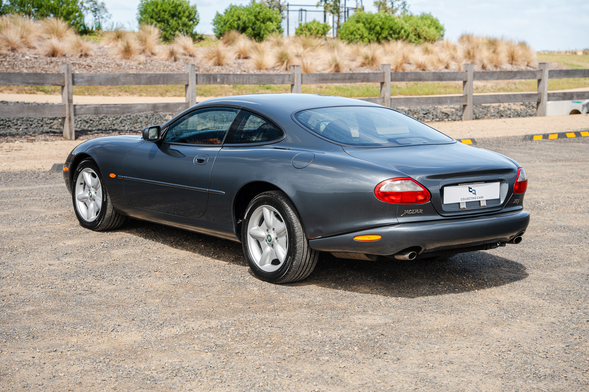 1998 Jaguar XK8 for sale by auction in Mordialloc, VIC, Australia