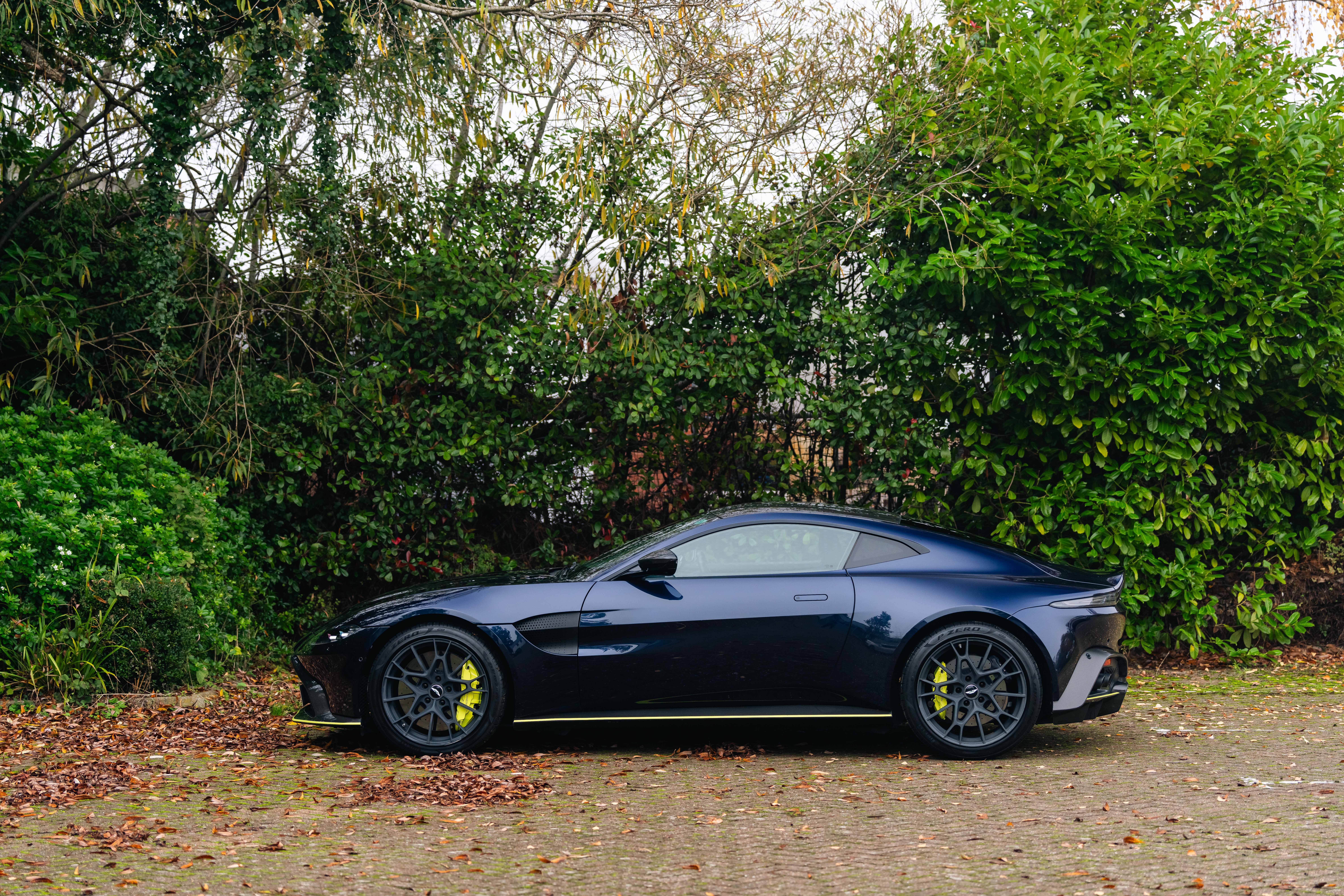 2020 Aston Martin Vantage AMR Hero Edition - Manual for sale by auction ...