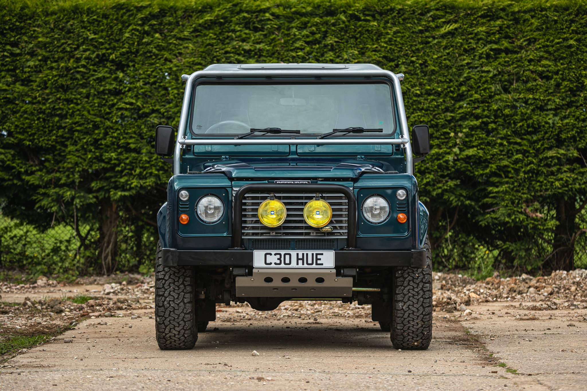 1999 Land Rover Defender 90 50th Anniversary V8 for sale by auction in ...