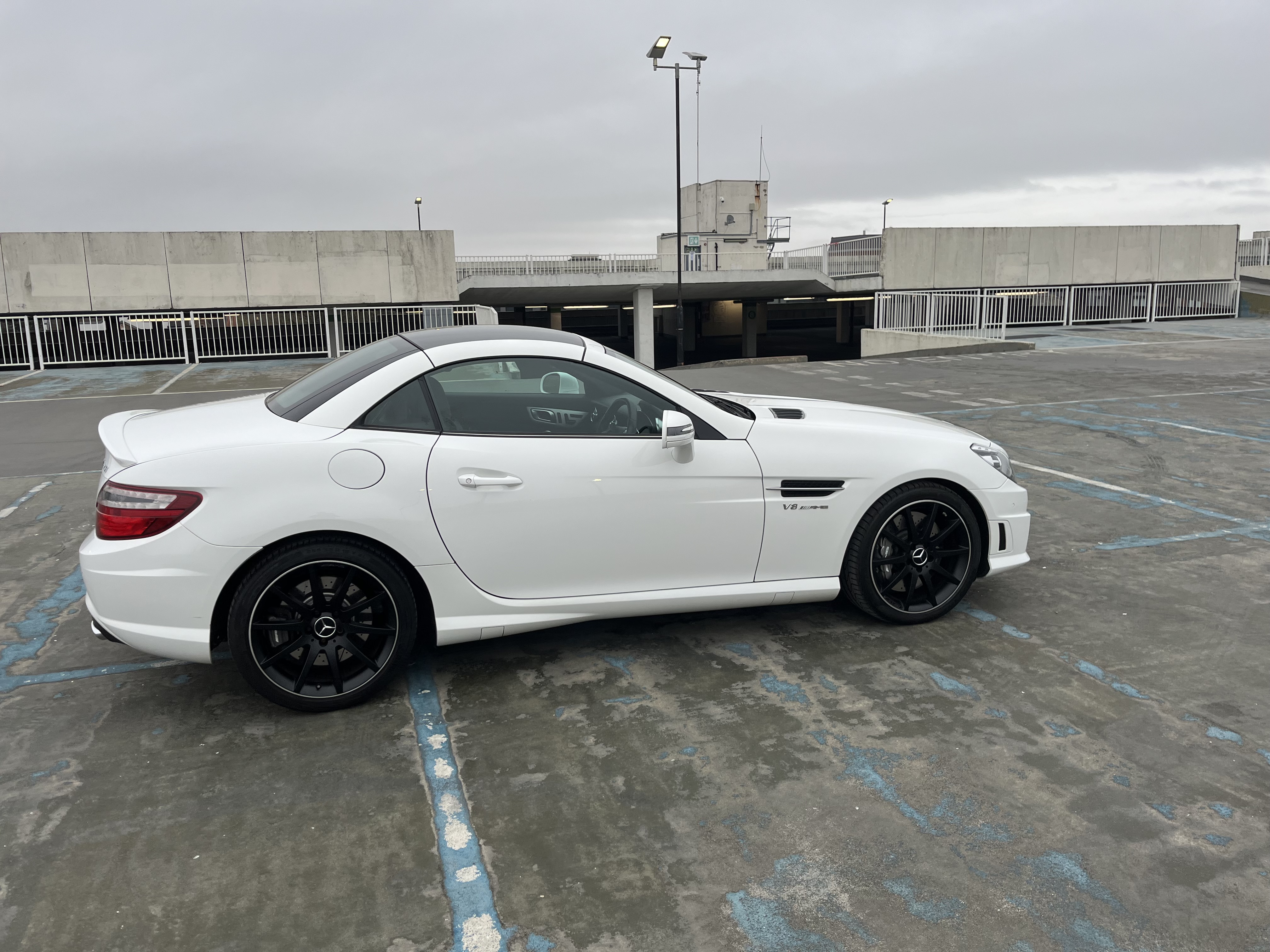 2015 Mercedes-Benz (R172) SLK 55 AMG for sale by auction in Bedford ...