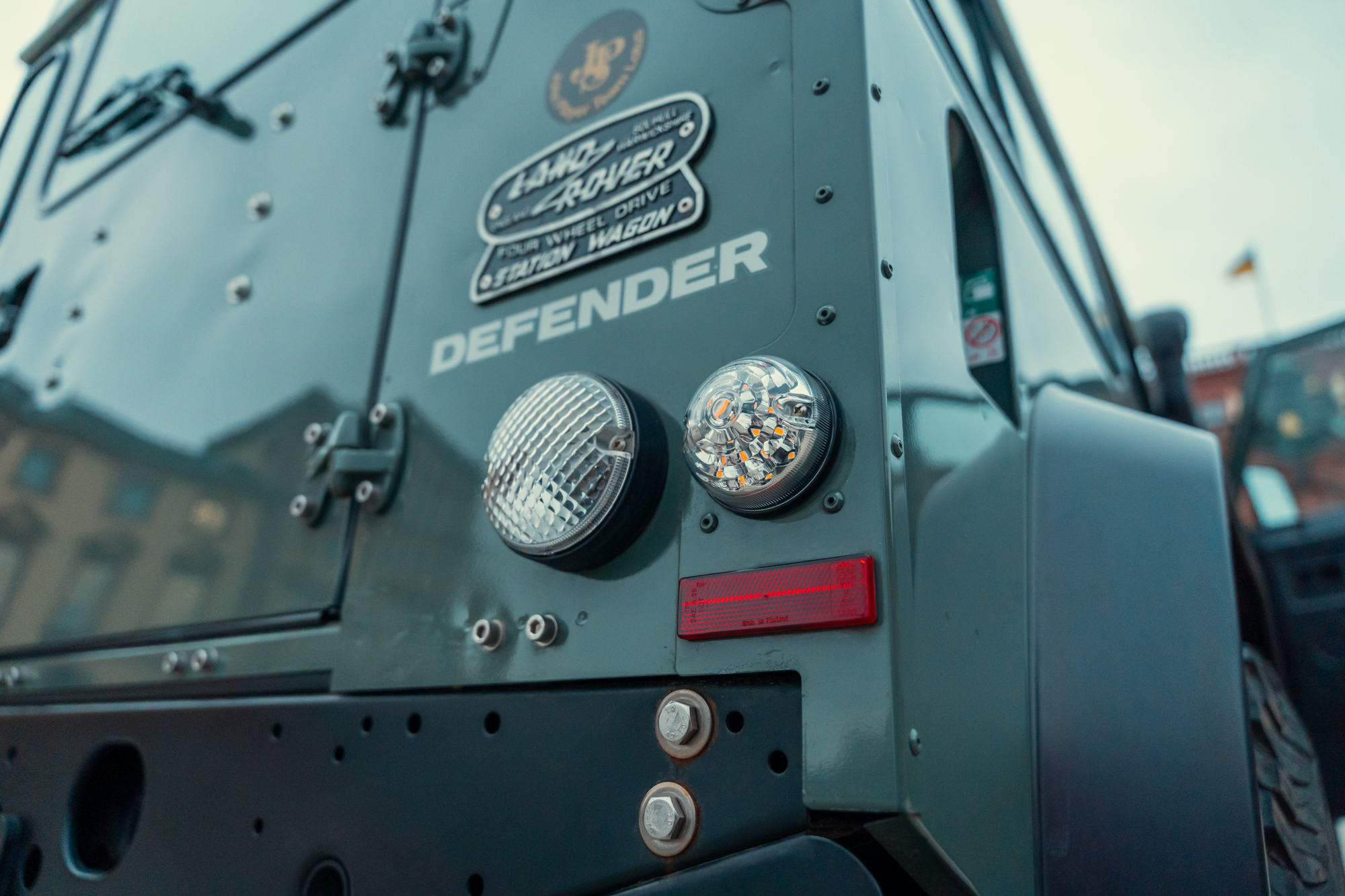 2014 Land Rover Defender 90 XS Station Wagon for sale by auction in ...