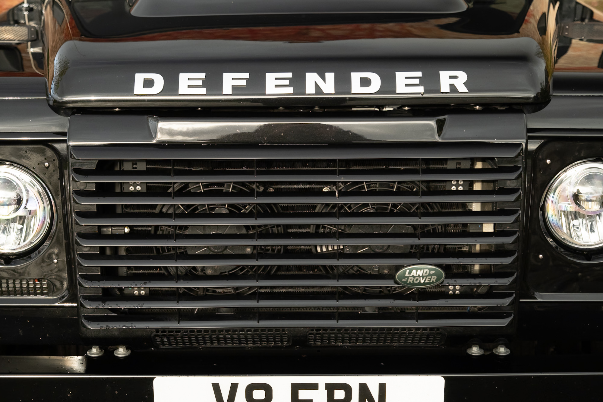 2014 Land Rover Defender 90 Works V8 70th Edition for sale by auction ...
