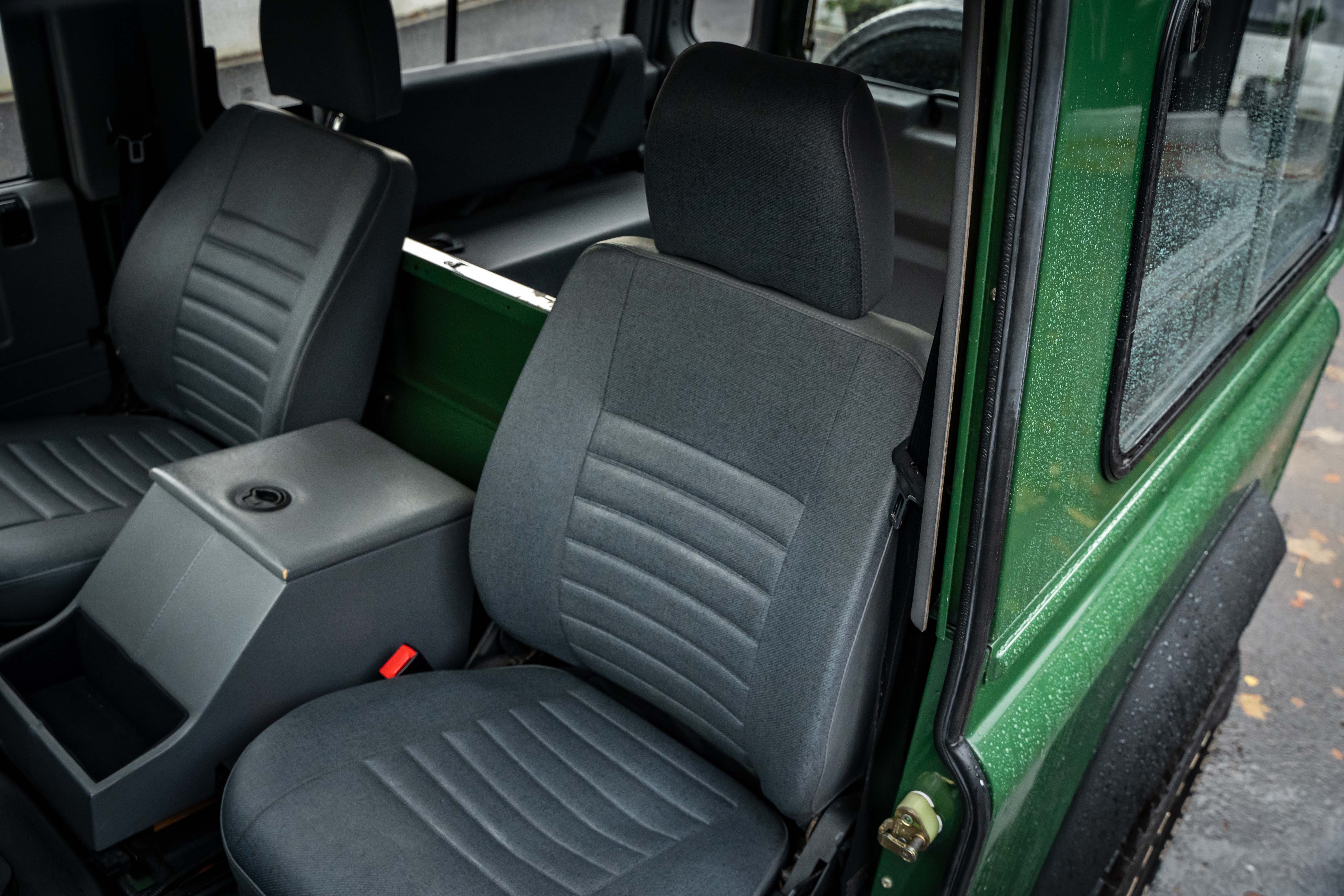 2002 Land Rover Defender 90 TD5 for sale by auction in Turriff ...