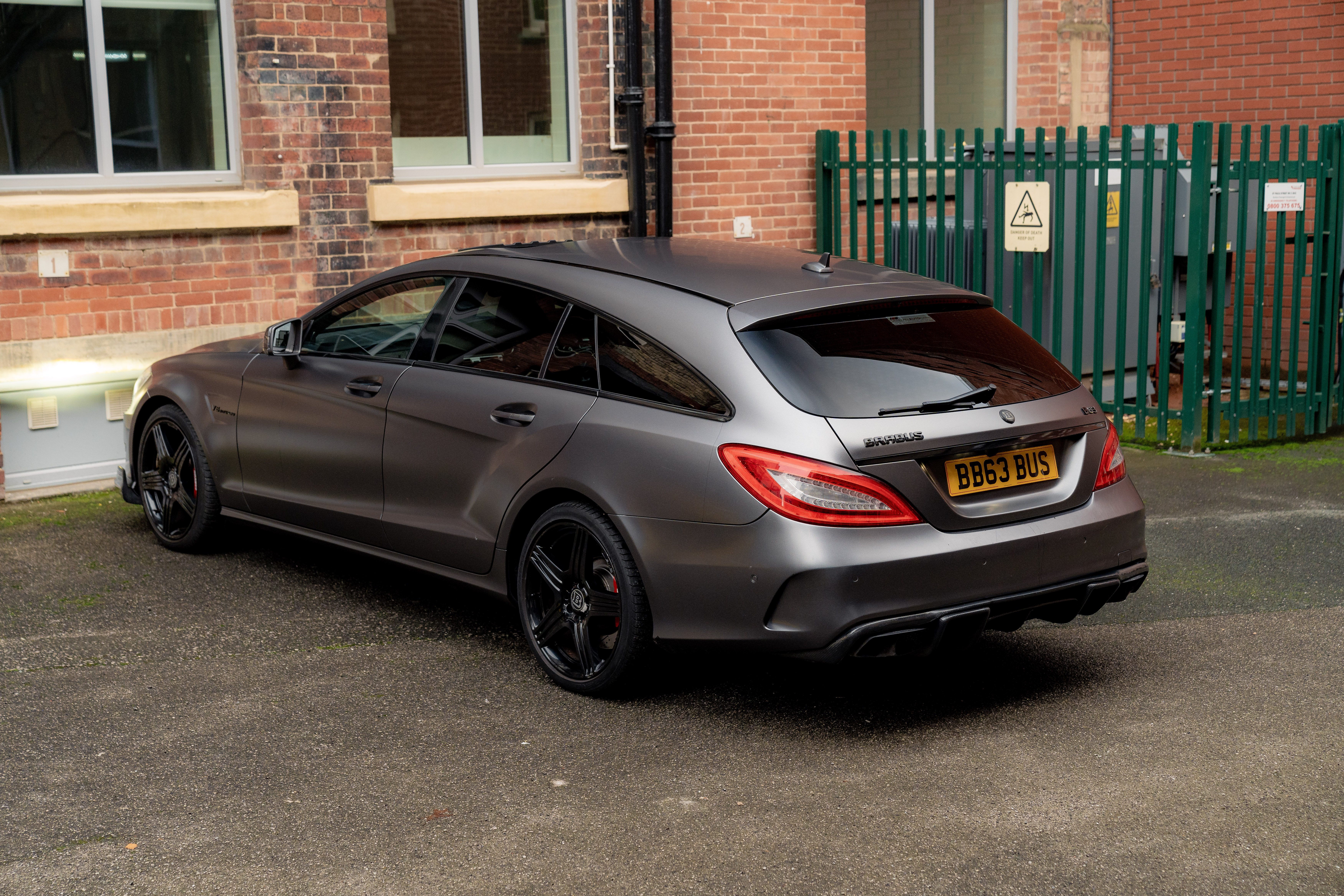 2013 Mercedes-Benz (C218) CLS 63 AMG Shooting Brake - Brabus B23-620 ...