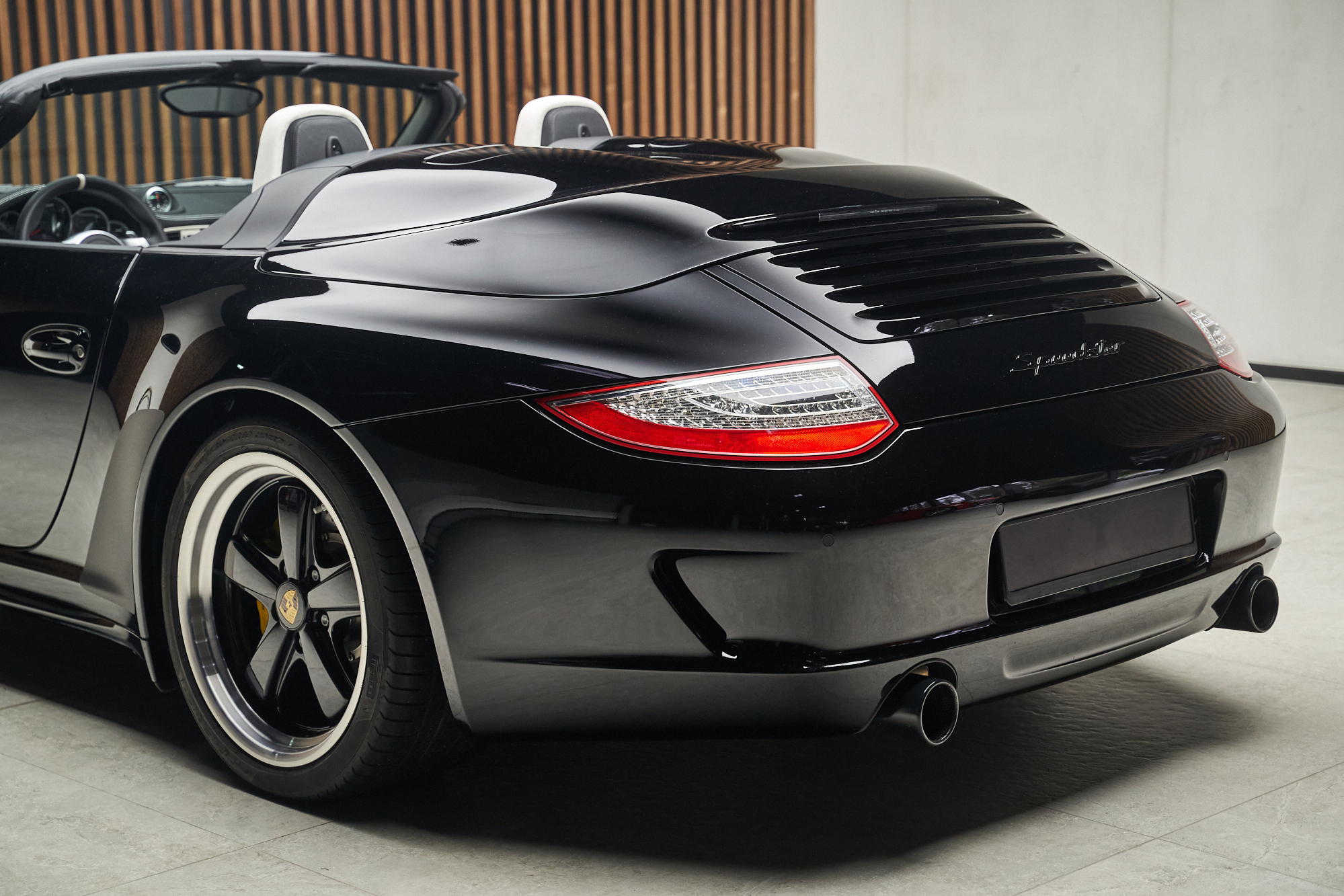 2011 Porsche 911 (997) Speedster - PTS - 1,251 Km for sale by auction ...