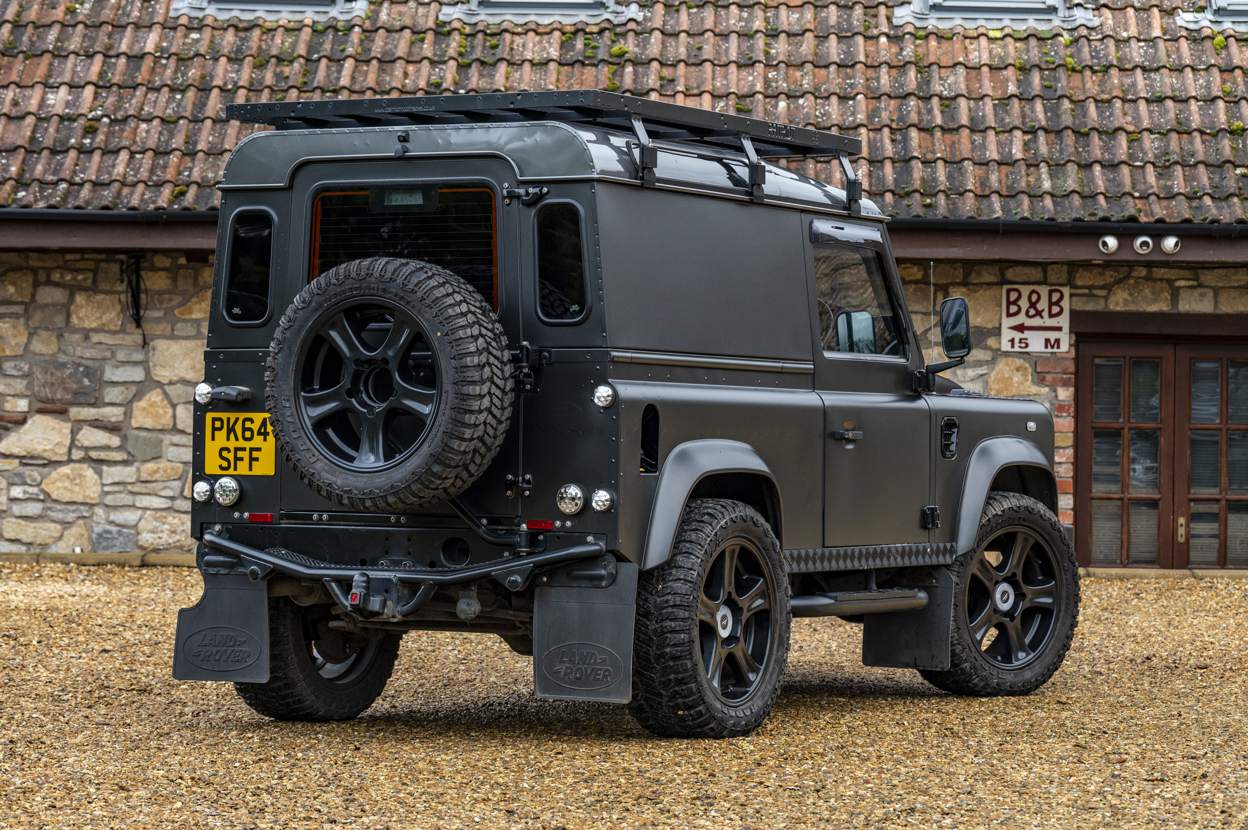 2014 Land Rover Defender 90 XS - SMC Overland for sale by auction in ...