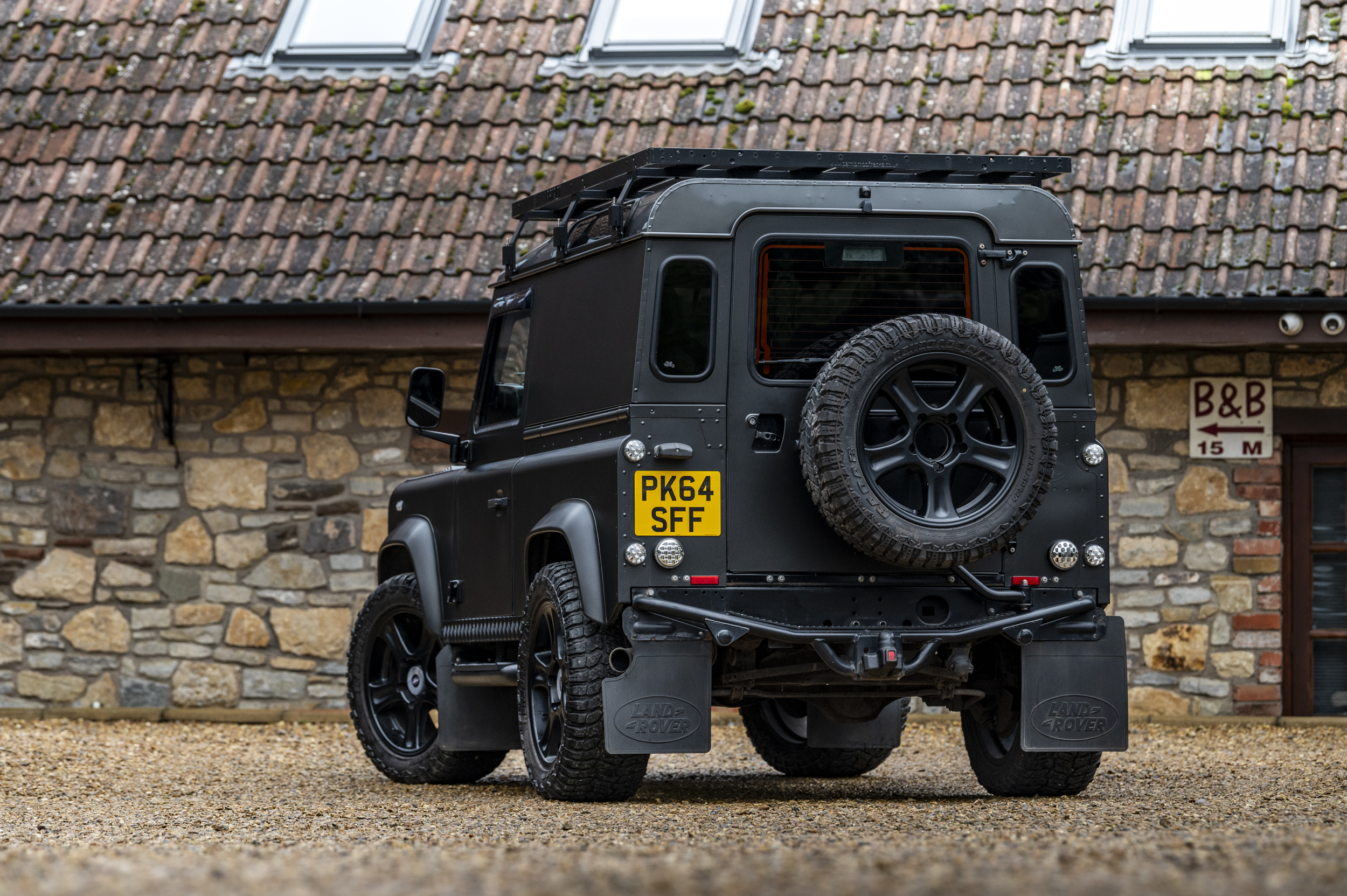 2014 Land Rover Defender 90 XS - SMC Overland for sale by auction in ...