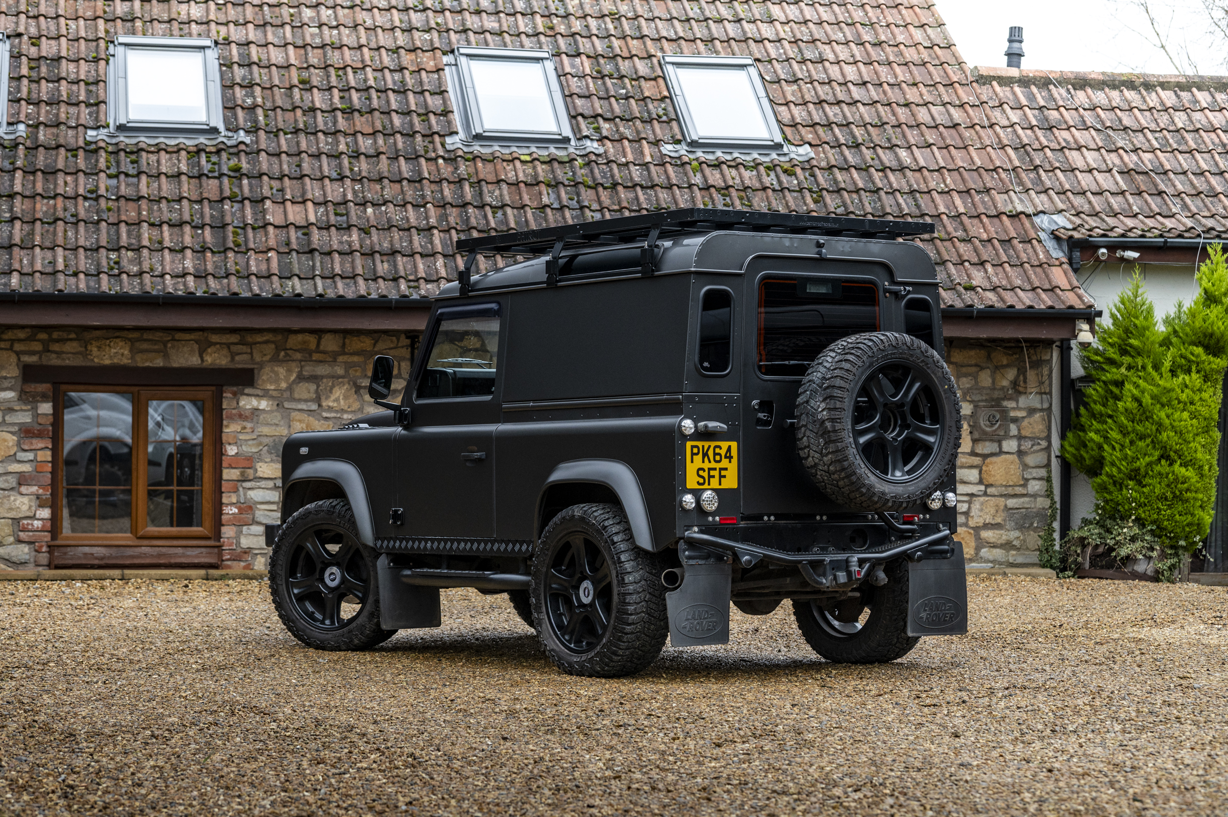 2014 Land Rover Defender 90 XS - SMC Overland for sale by auction in ...