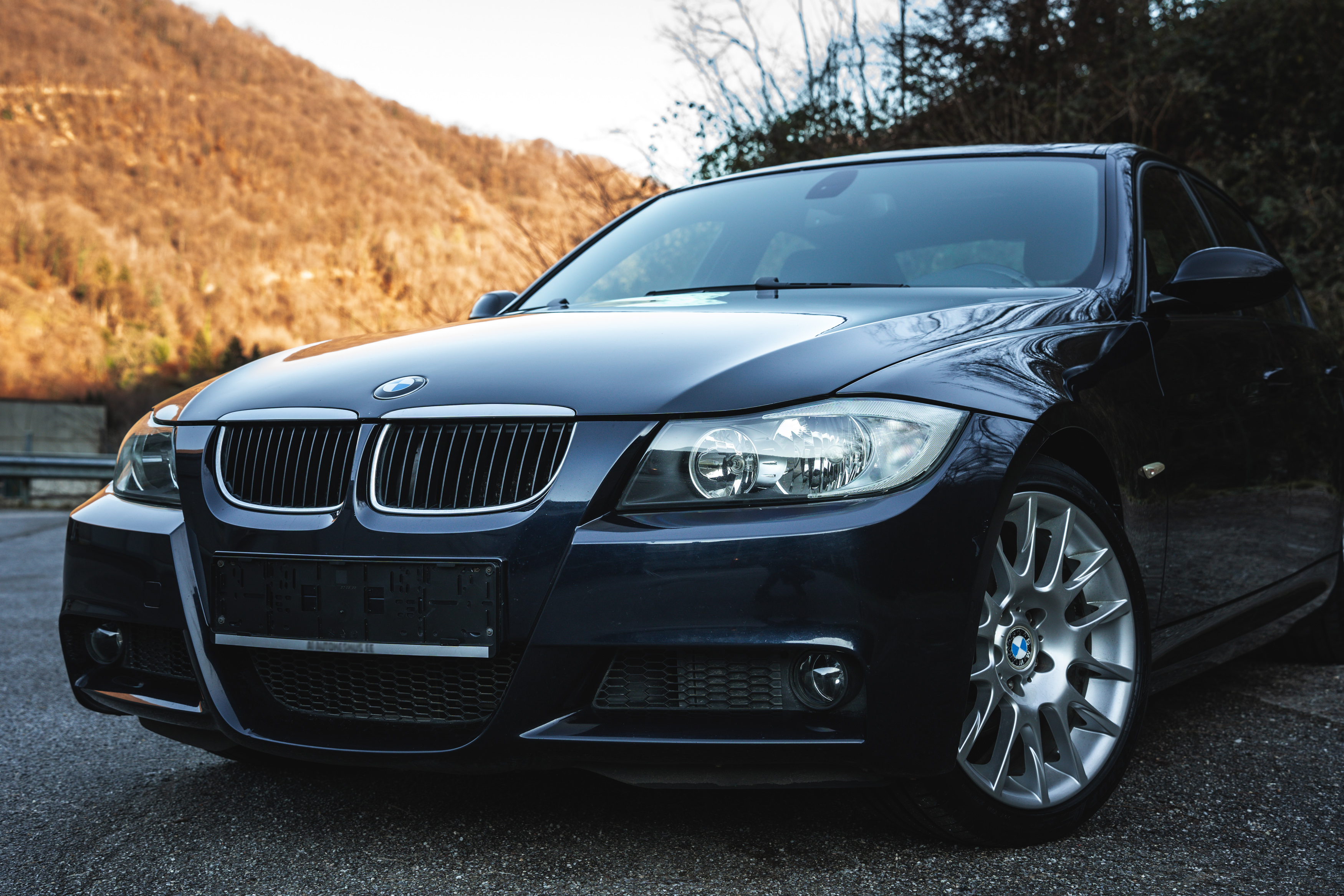 2006 BMW (E90) 320si for sale by auction in Lumezzane, Brescia, Italy