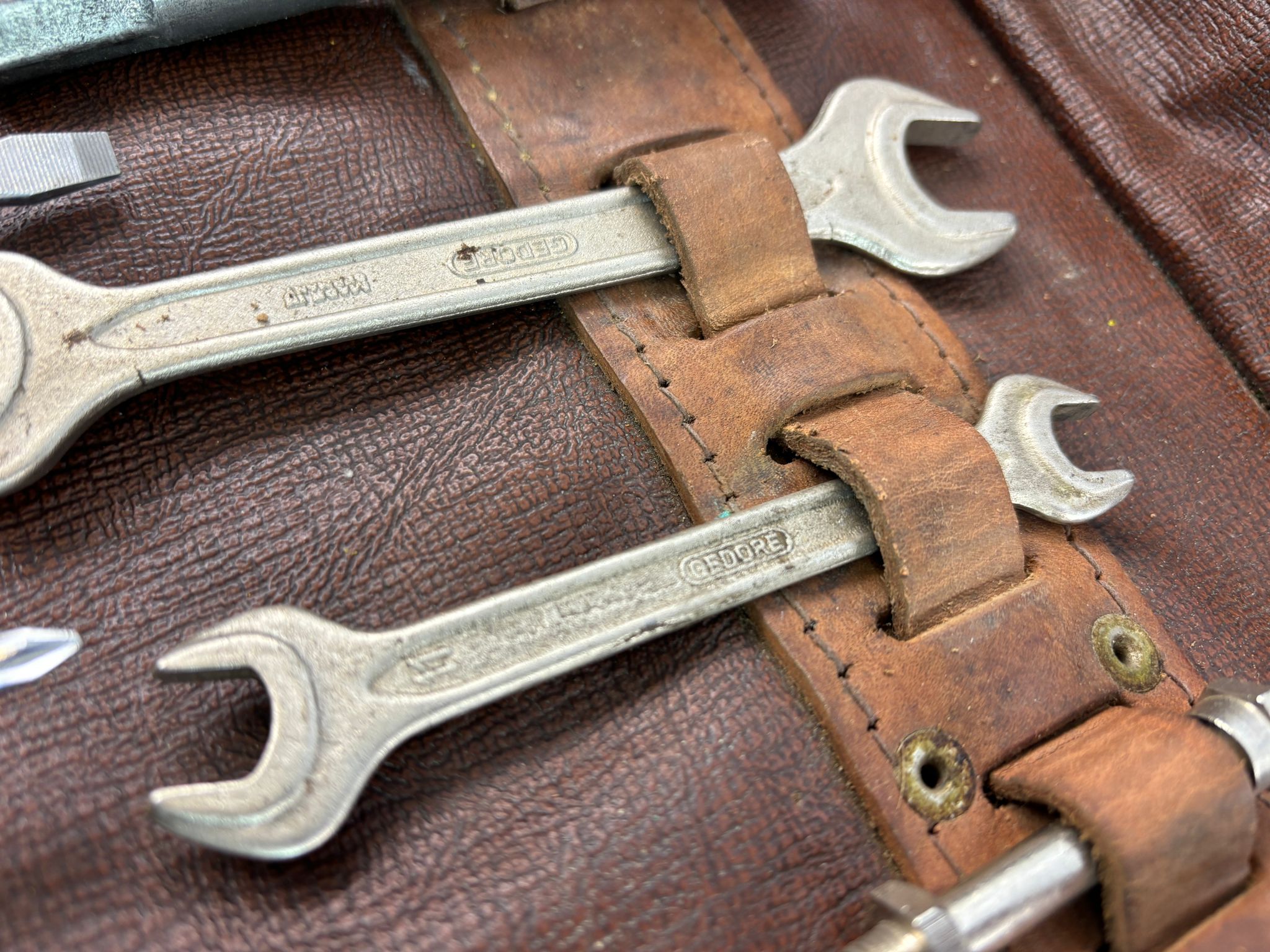 Ferrari 330 GTC / GTS tool kit for sale by auction in Hove, East Sussex ...