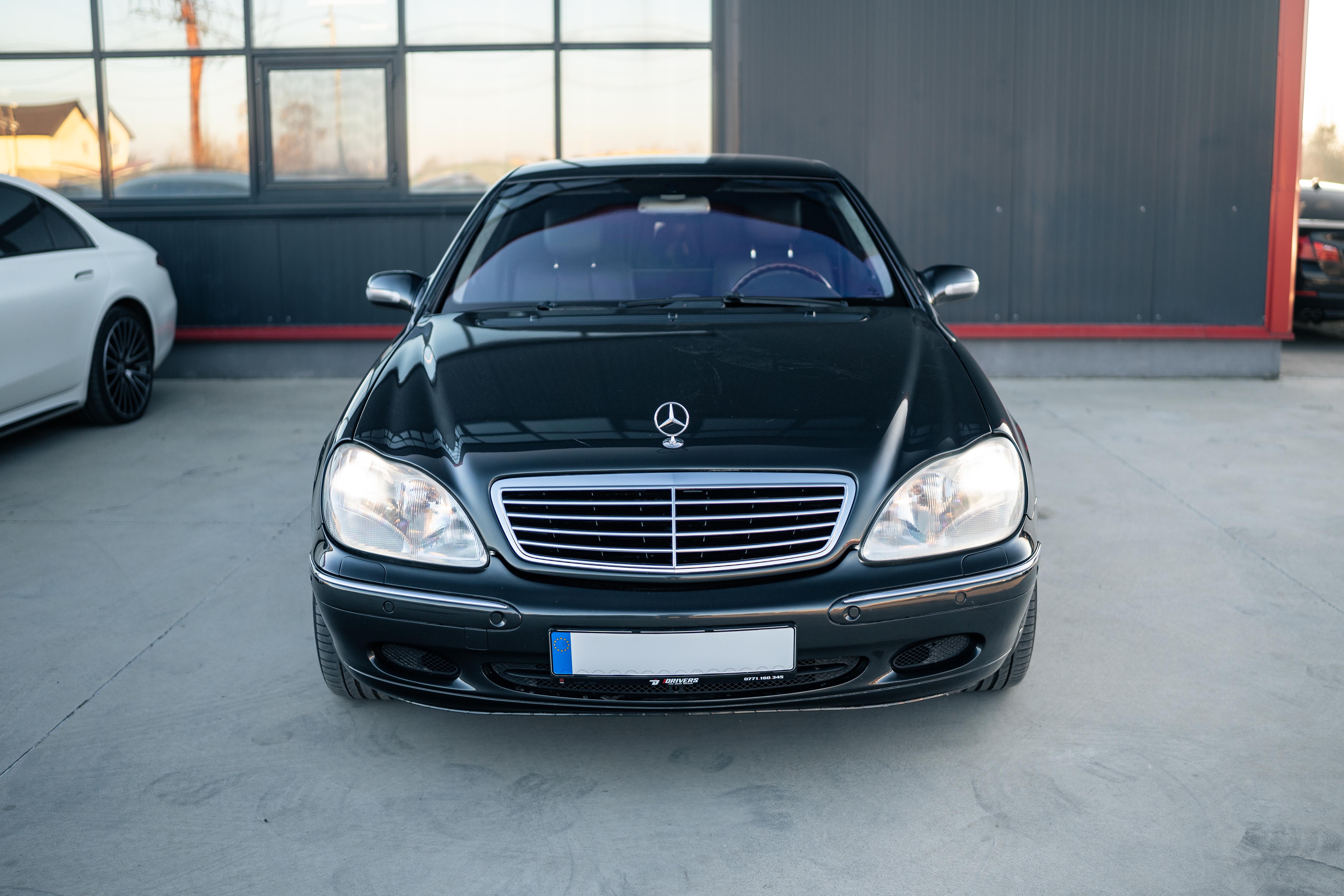 2002 Mercedes-Benz (W220) S500 Pullman Limousine for sale by auction in ...