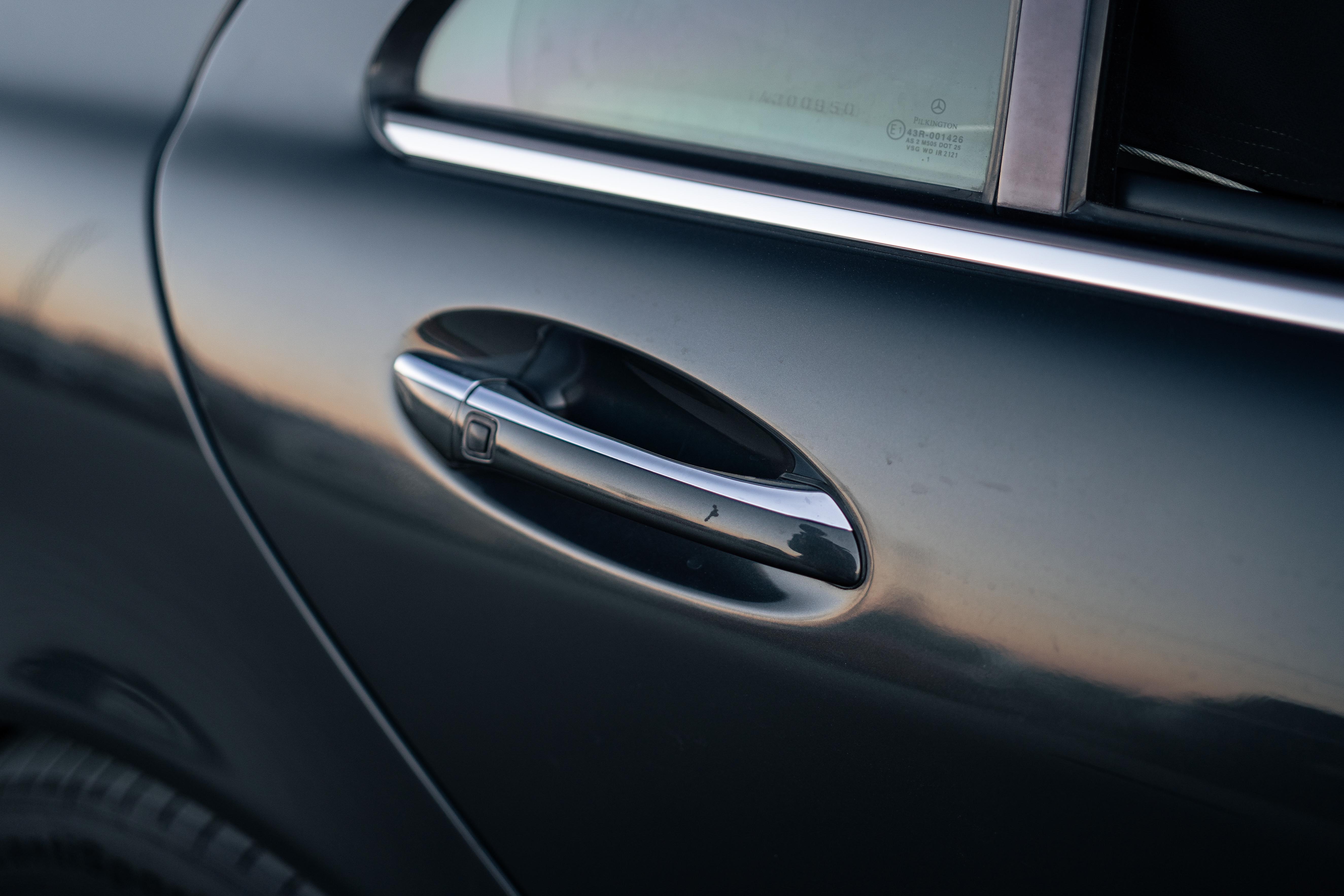 2002 Mercedes-Benz (W220) S500 Pullman Limousine for sale by auction in ...