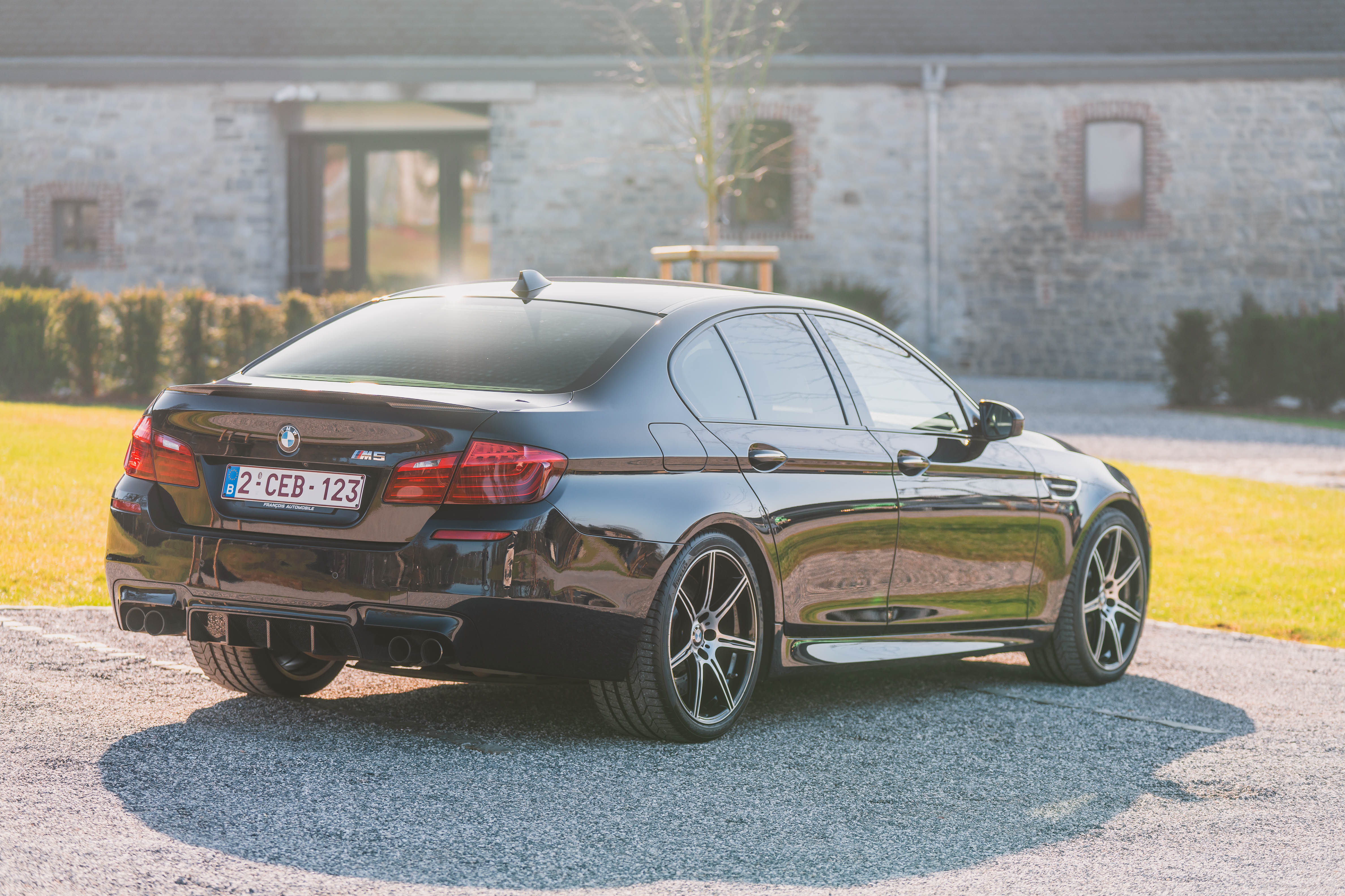 2016 BMW (F10) M5 Competition Edition for sale by auction in Rochefort ...