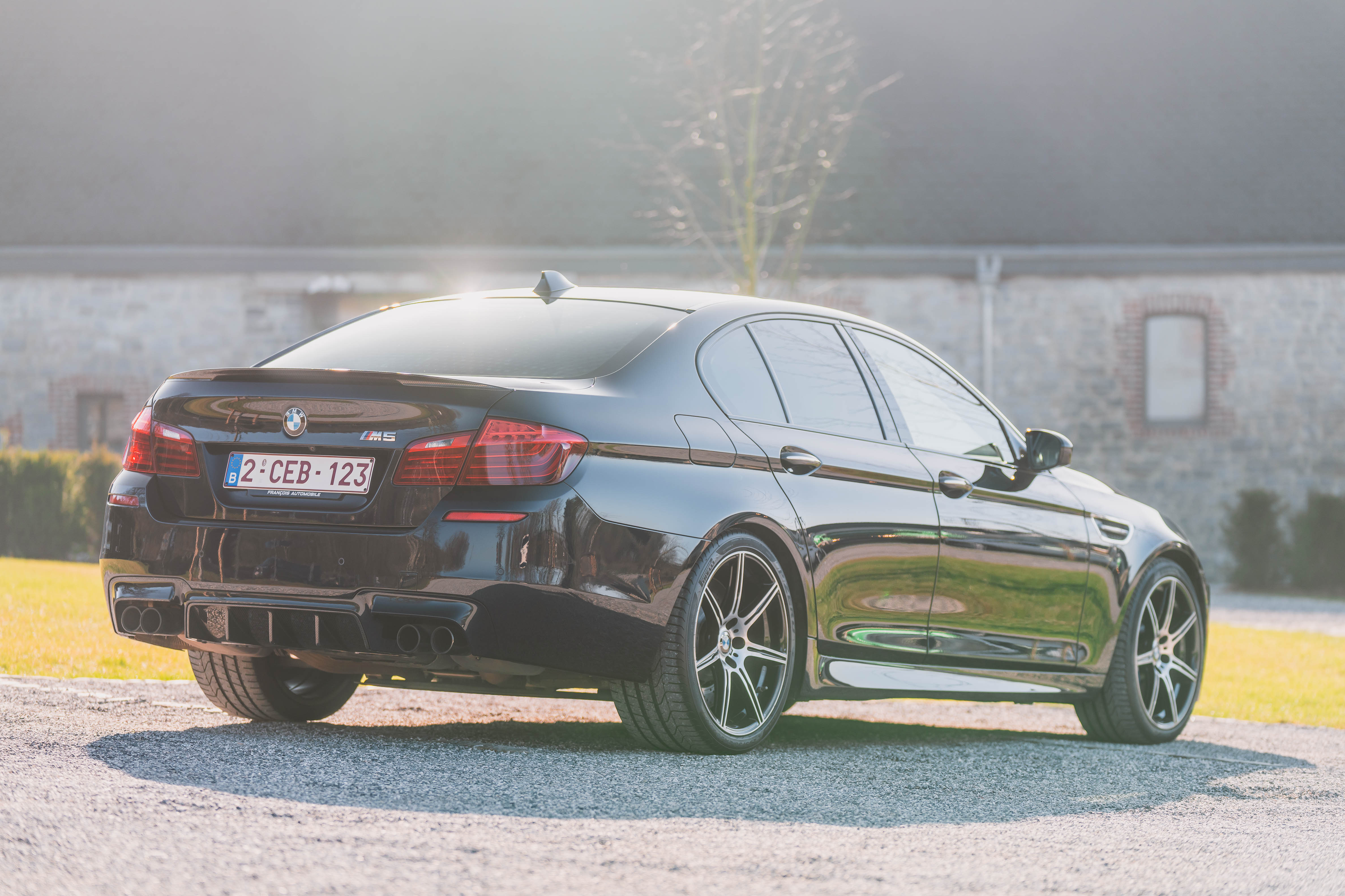 2016 BMW (F10) M5 Competition Edition for sale by auction in Rochefort ...
