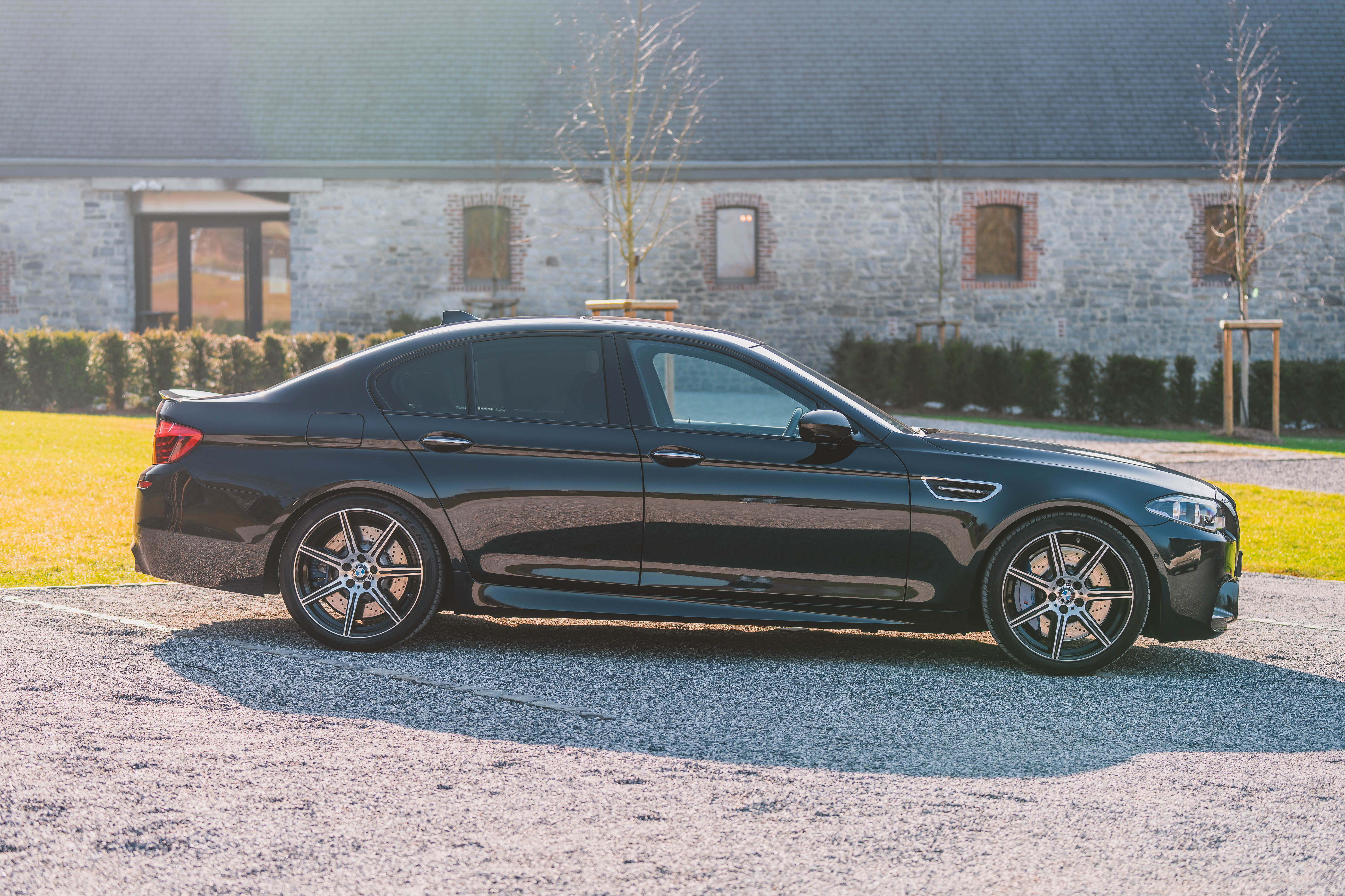 2016 BMW (F10) M5 Competition Edition for sale by auction in Rochefort ...