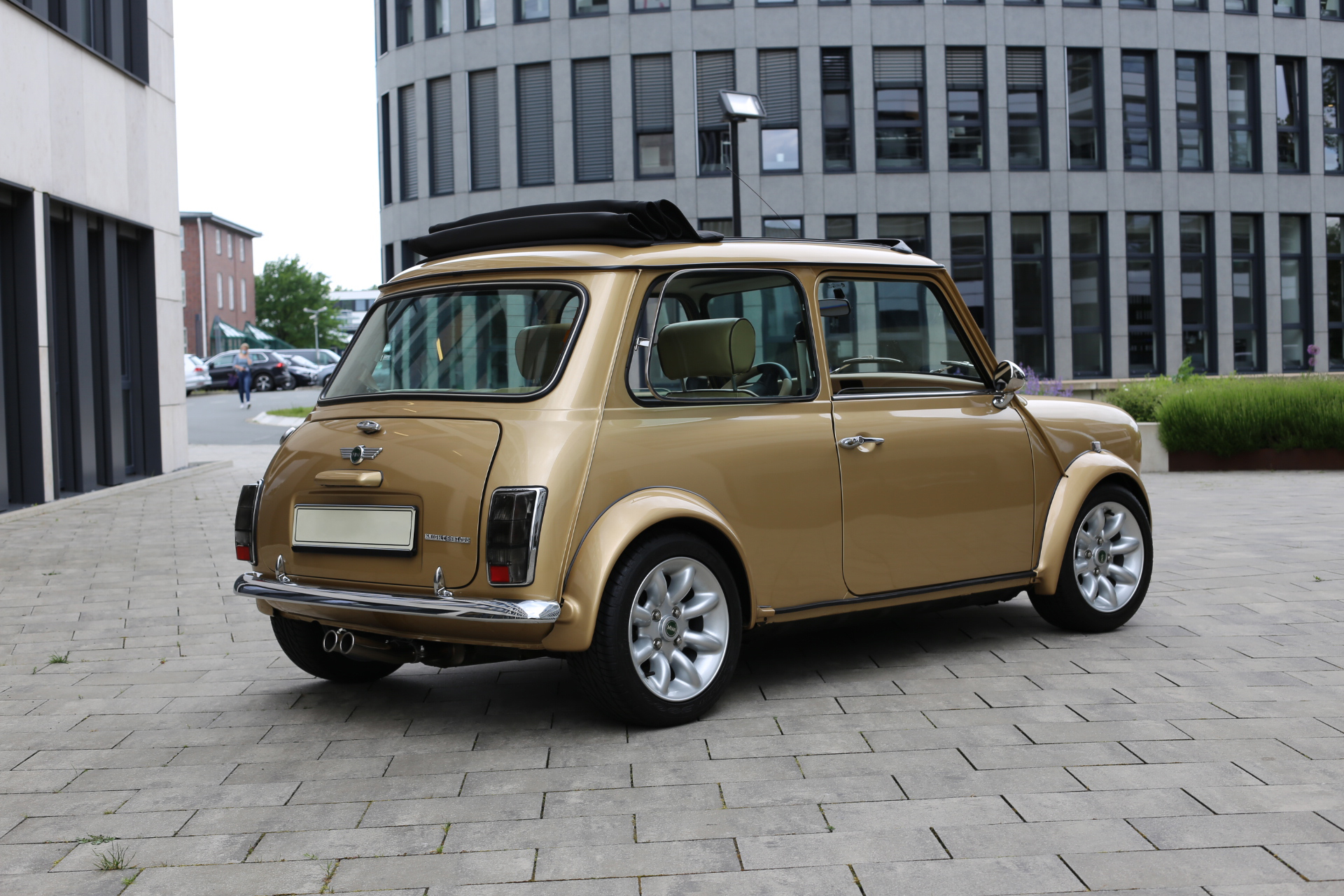 2000 Rover Mini Knightsbridge - 2,877 Km for sale by auction in ...