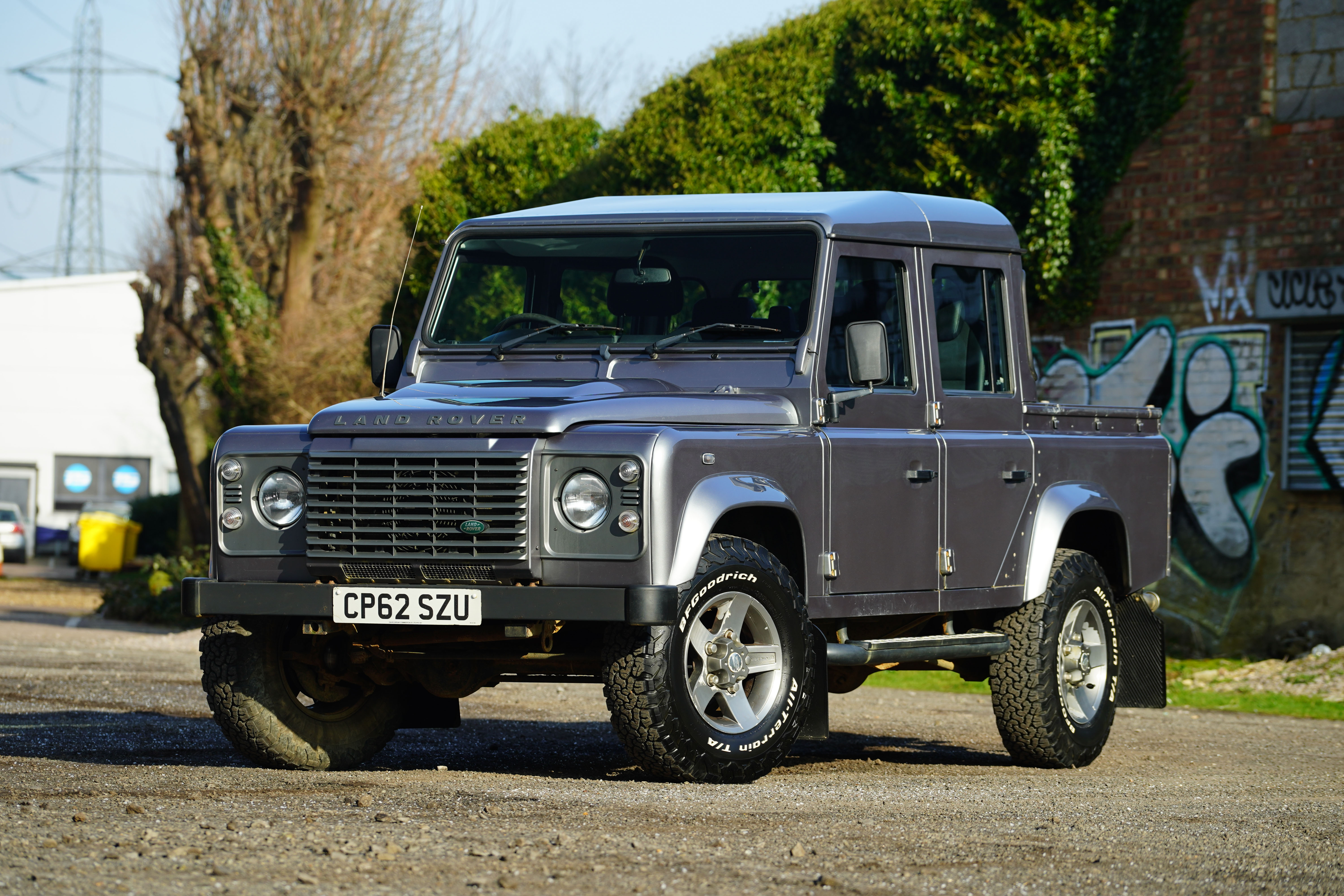2013 Land Rover Defender 110 XS Double Cab Pick Up for sale by auction ...