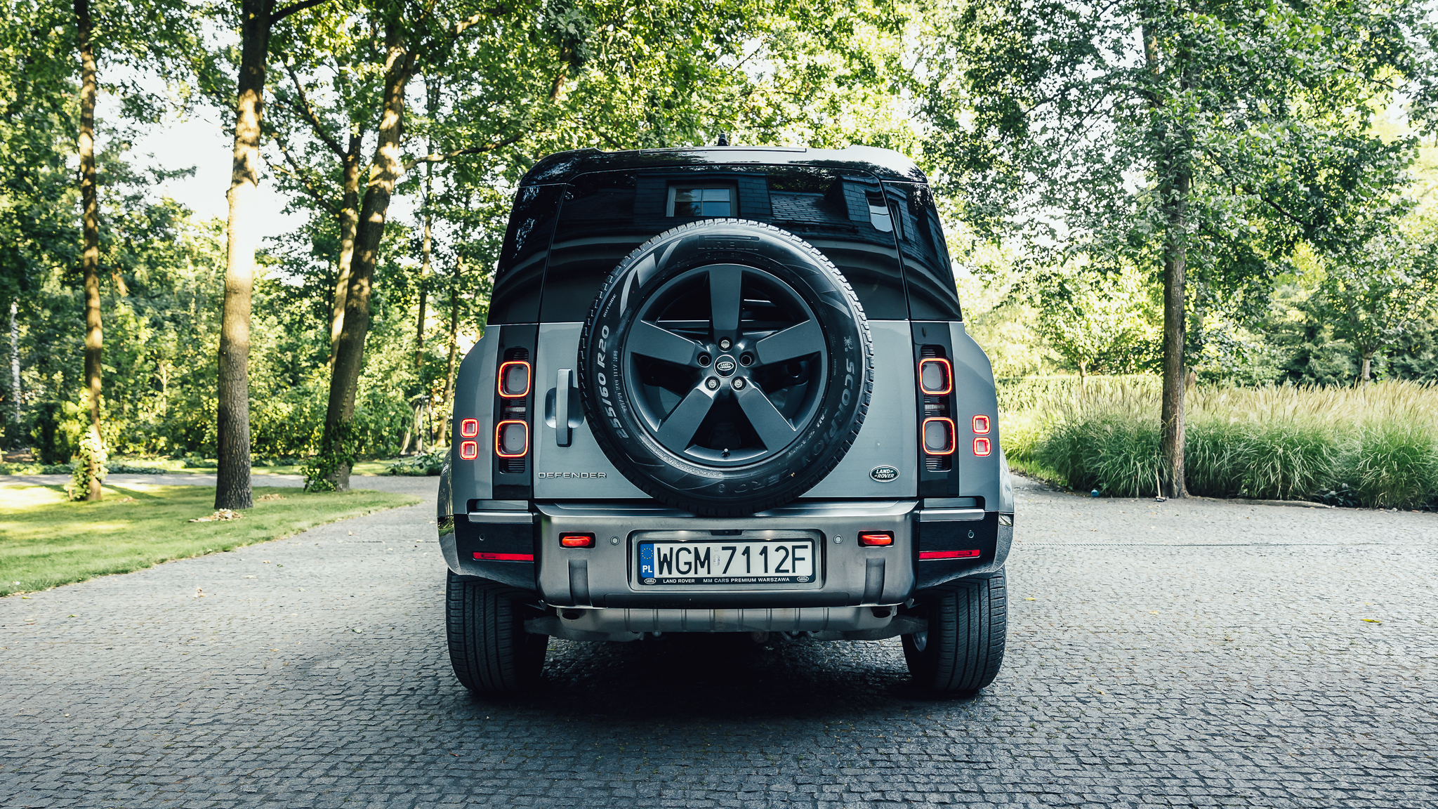 2021 Land Rover Defender 110 X P400e for sale by auction in Warsaw, Poland