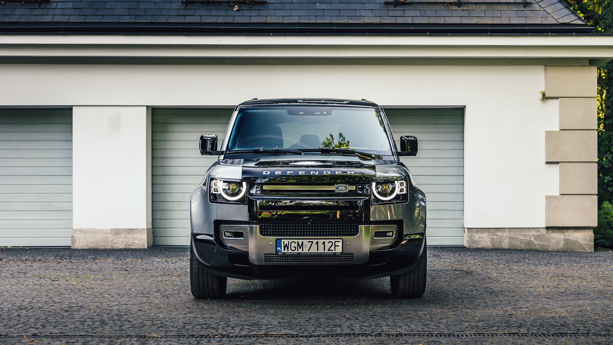 2021 Land Rover Defender 110 X P400e for sale by auction in Warsaw, Poland