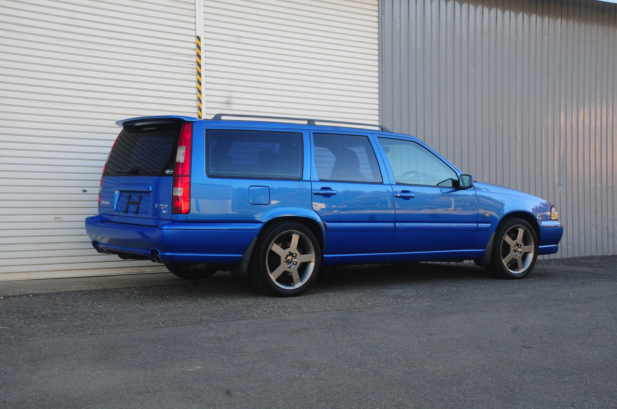 1999 Volvo V70 R AWD - 41,256 Km for sale by auction in Sanmu-Shi, Japan