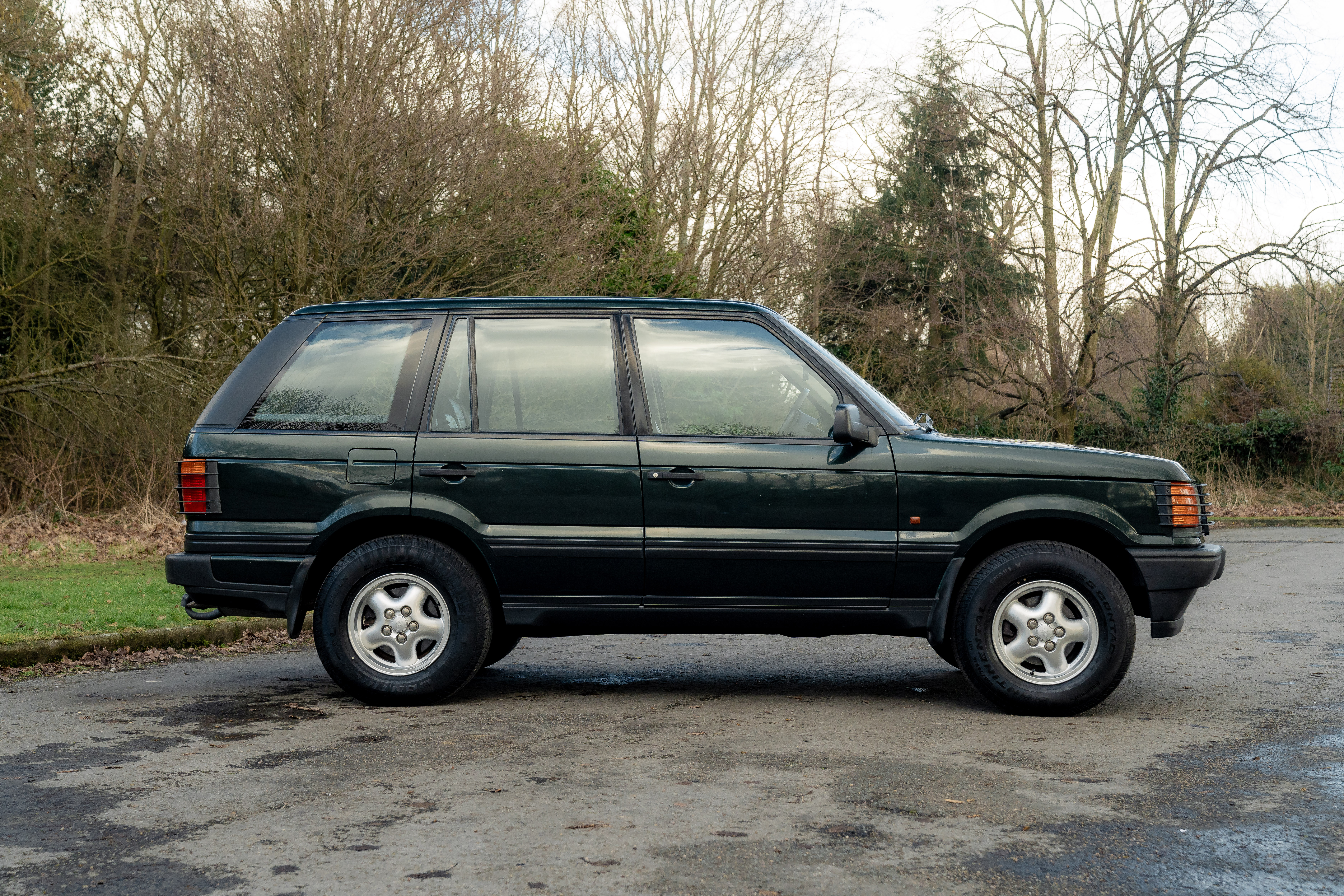 1996 Range Rover (P38) 4.6 HSE - 48,118 miles for sale by auction in ...