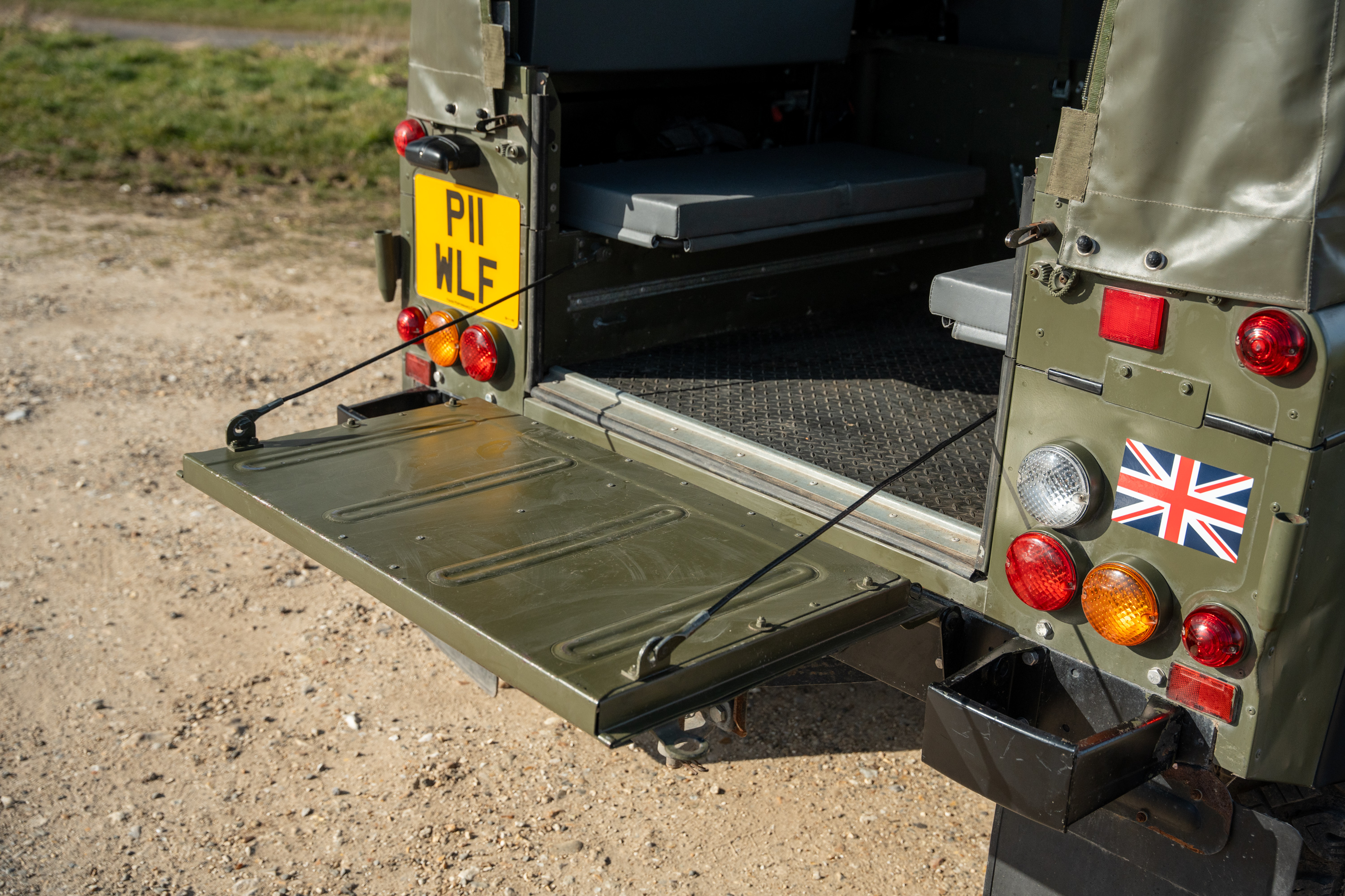 1997 Land Rover Defender 90 Wolf for sale by auction in West Sussex ...