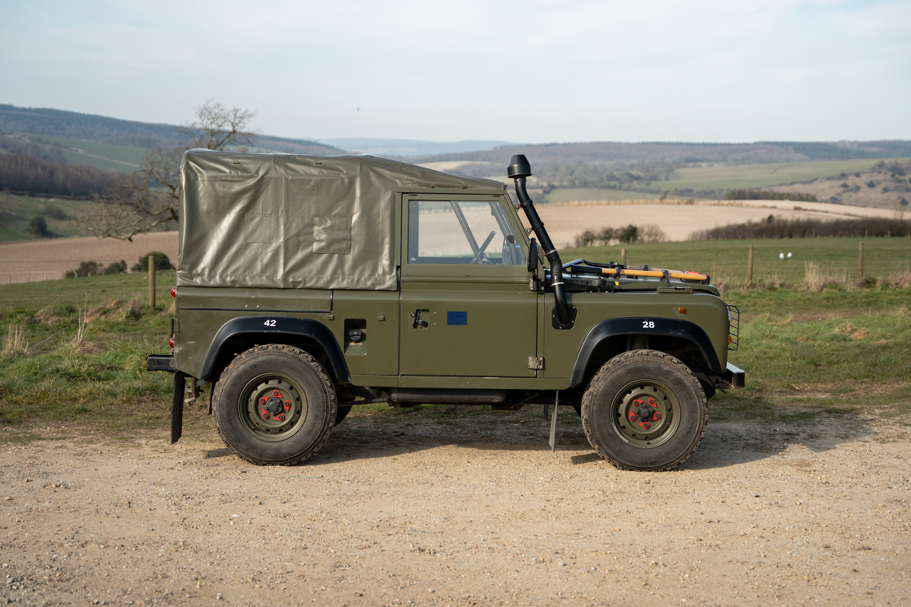 1997 Land Rover Defender 90 Wolf for sale by auction in West Sussex ...